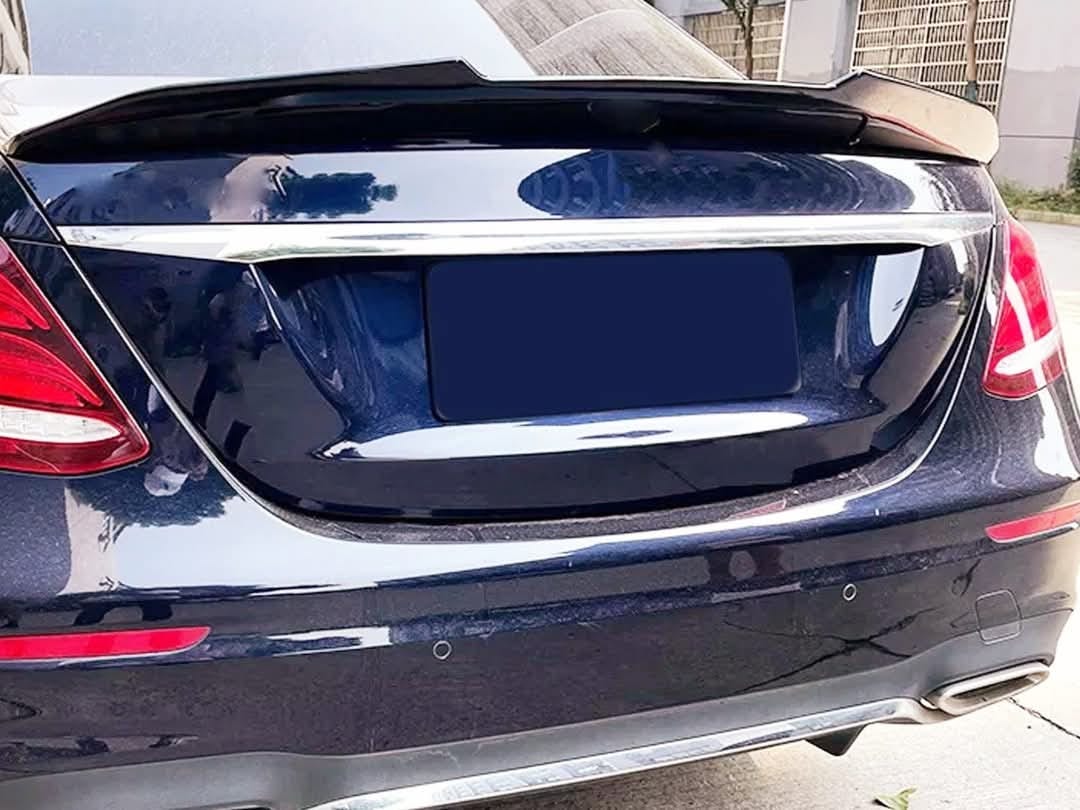 Ny Mercedes Benz W213 spoiler | FINN-torget