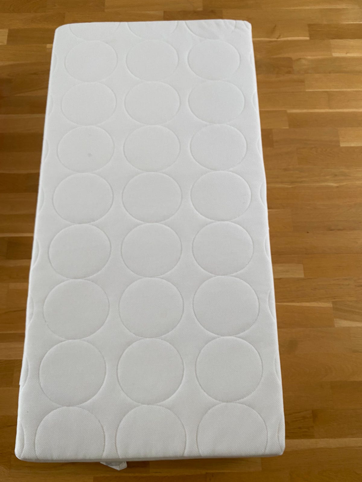 Babymatras 60x120cm | FINN-torget