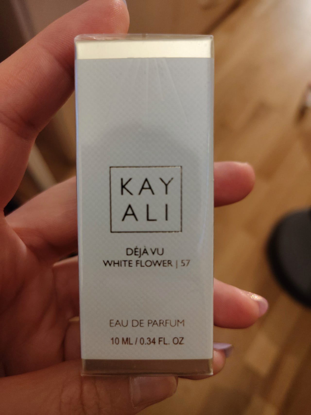 Kayali White Flower 10ml | FINN-torget