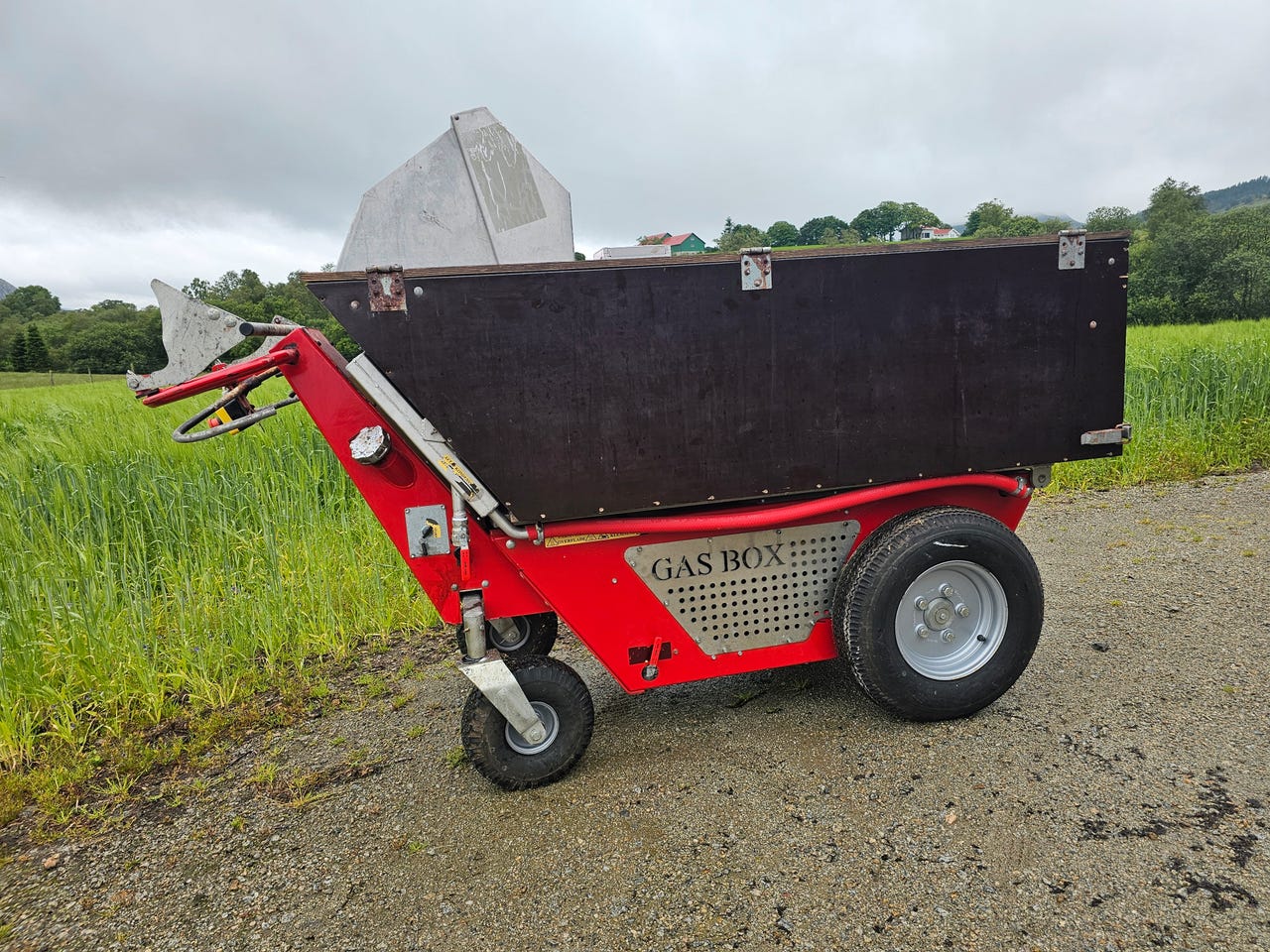 Transportvogn. Honda motor, hydrostat, tipp. 350kg | FINN-torget