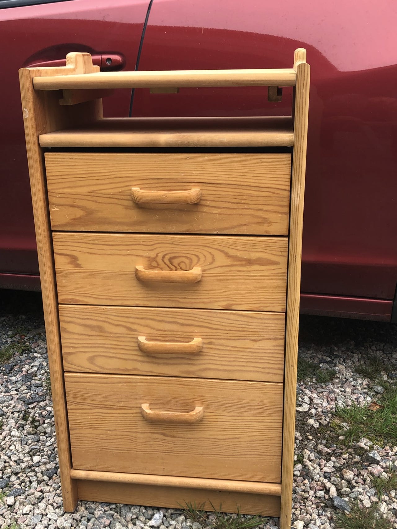 BBB-reol eller kommode eller nattbord | FINN-torget