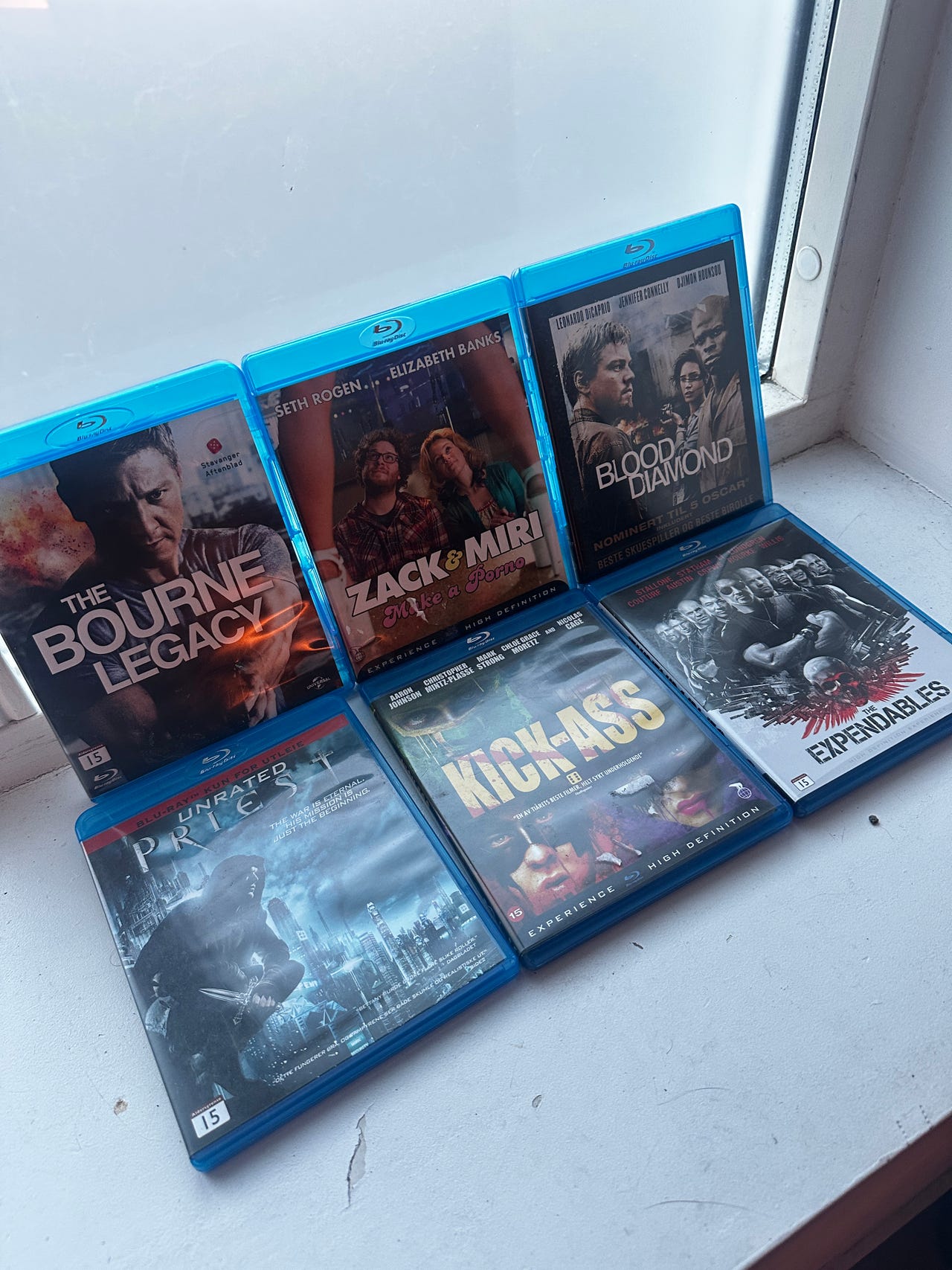 🎬 Pakke med 6 Blu-ray-filmer – Action, komedie og klassikere | FINN-torget