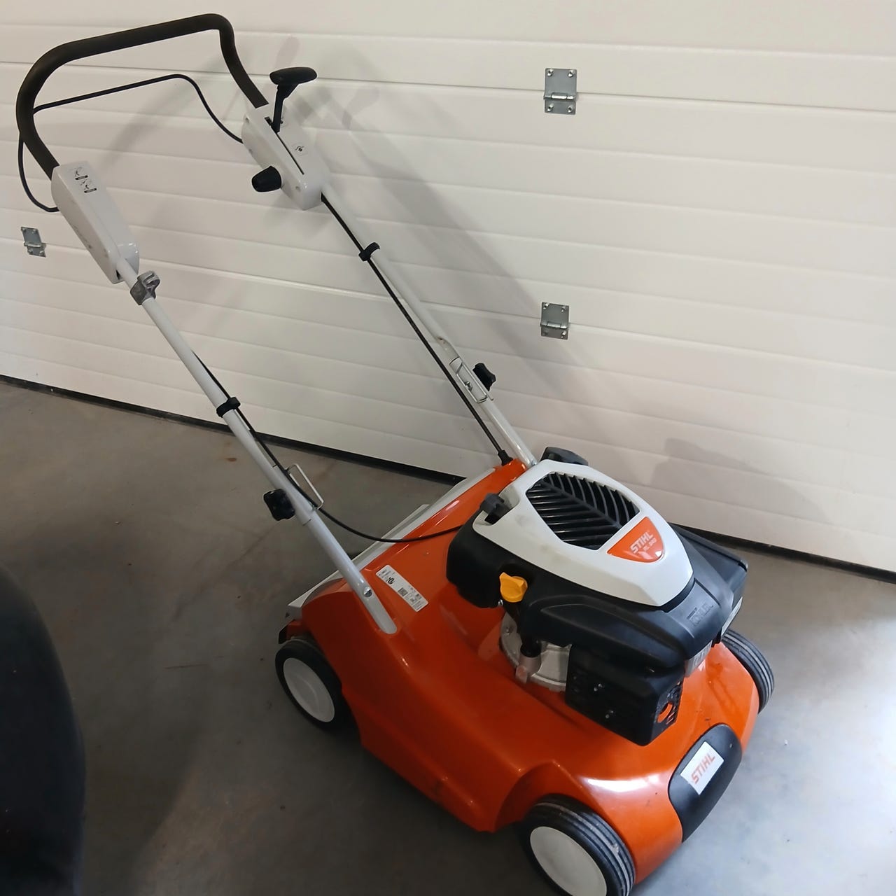 Mosefjerner/ Plenlufter | FINN-torget