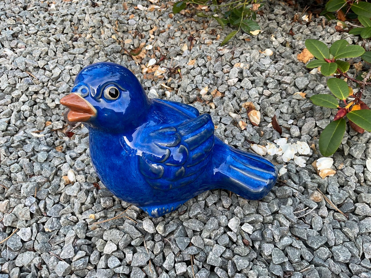 Søt blå fugl / stor hagefigur ( ca 16 cm høyde, 21 cm lengde.) | FINN ...