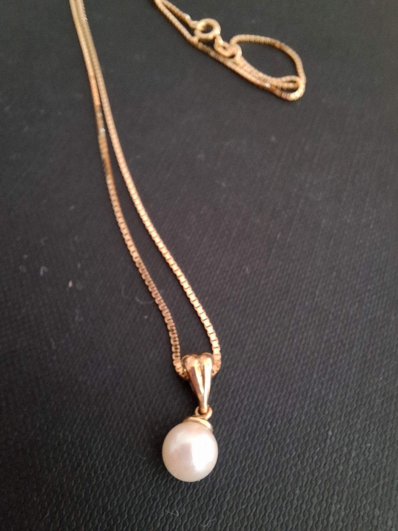 Elegant Gullkjede og gullanheng med perle 585 gull | FINN-torget