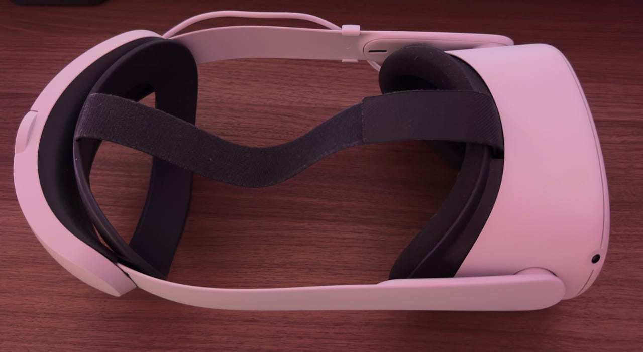 Meta Quest 2 med Elite Strap + Batteri + 5m Meta Link-kabel | FINN-torget