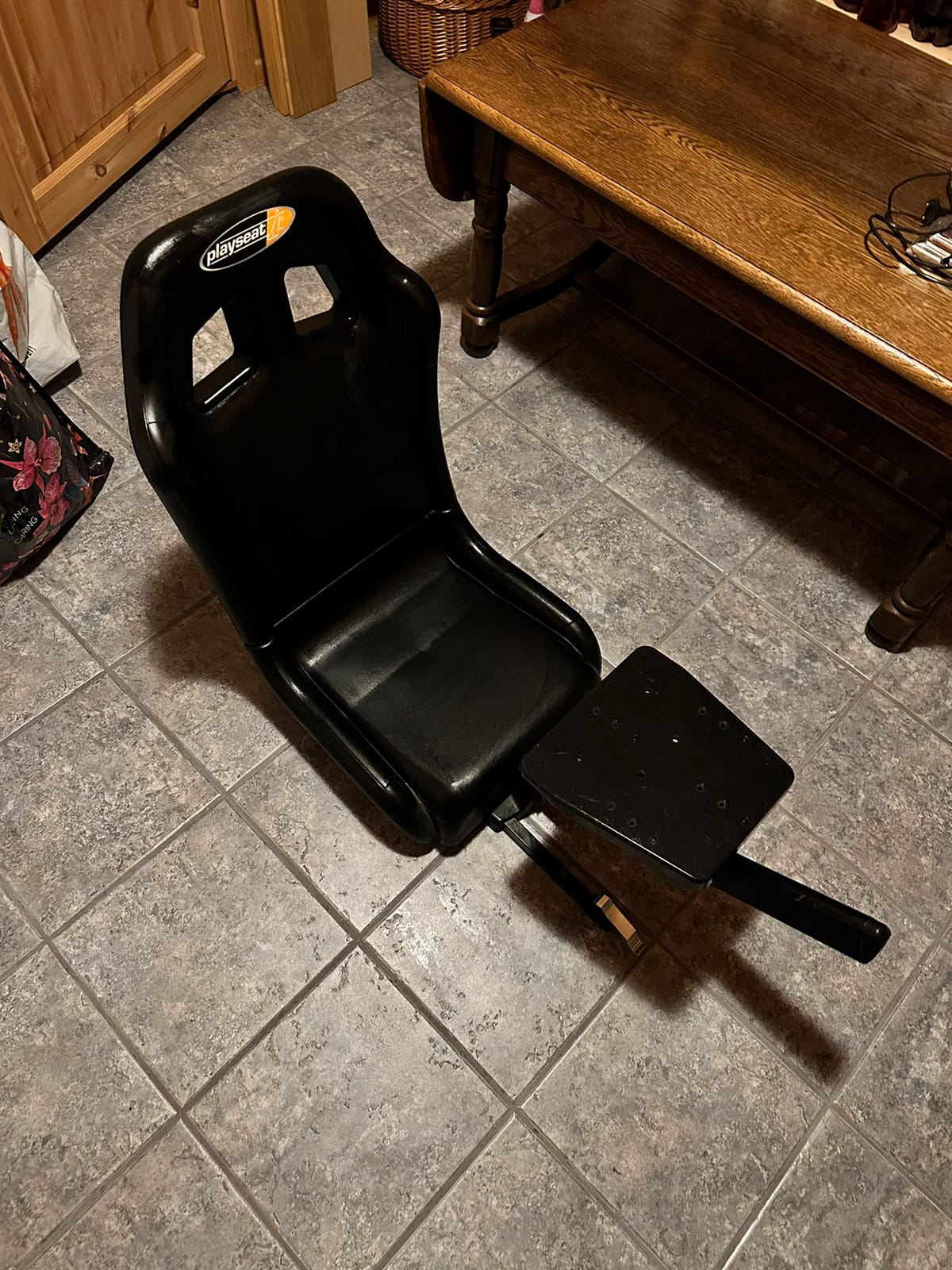 Henning Solberg Playseat | FINN-torget