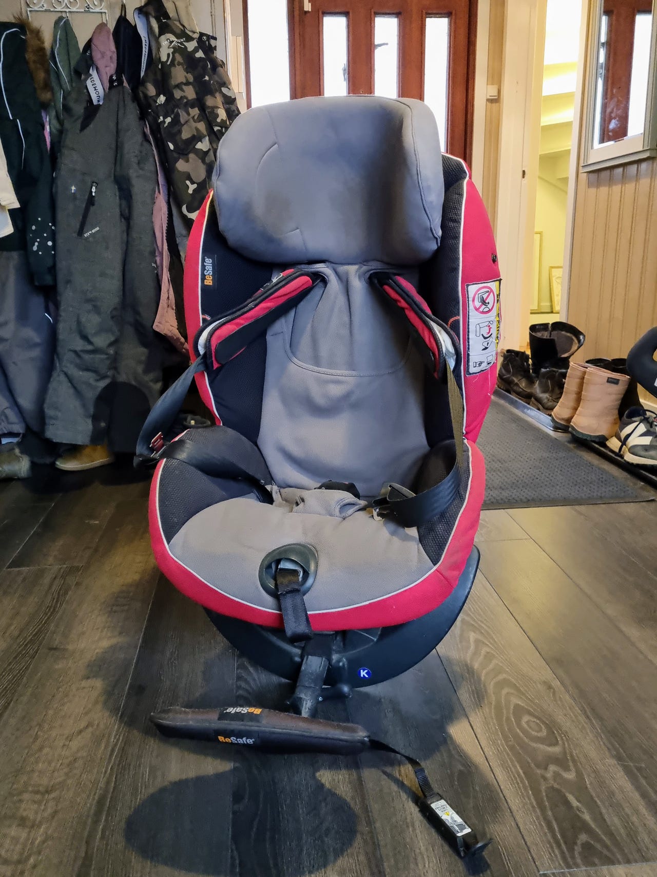 BeSafe Izi plus barnestol 0-25kg bakovervendt | FINN-torget