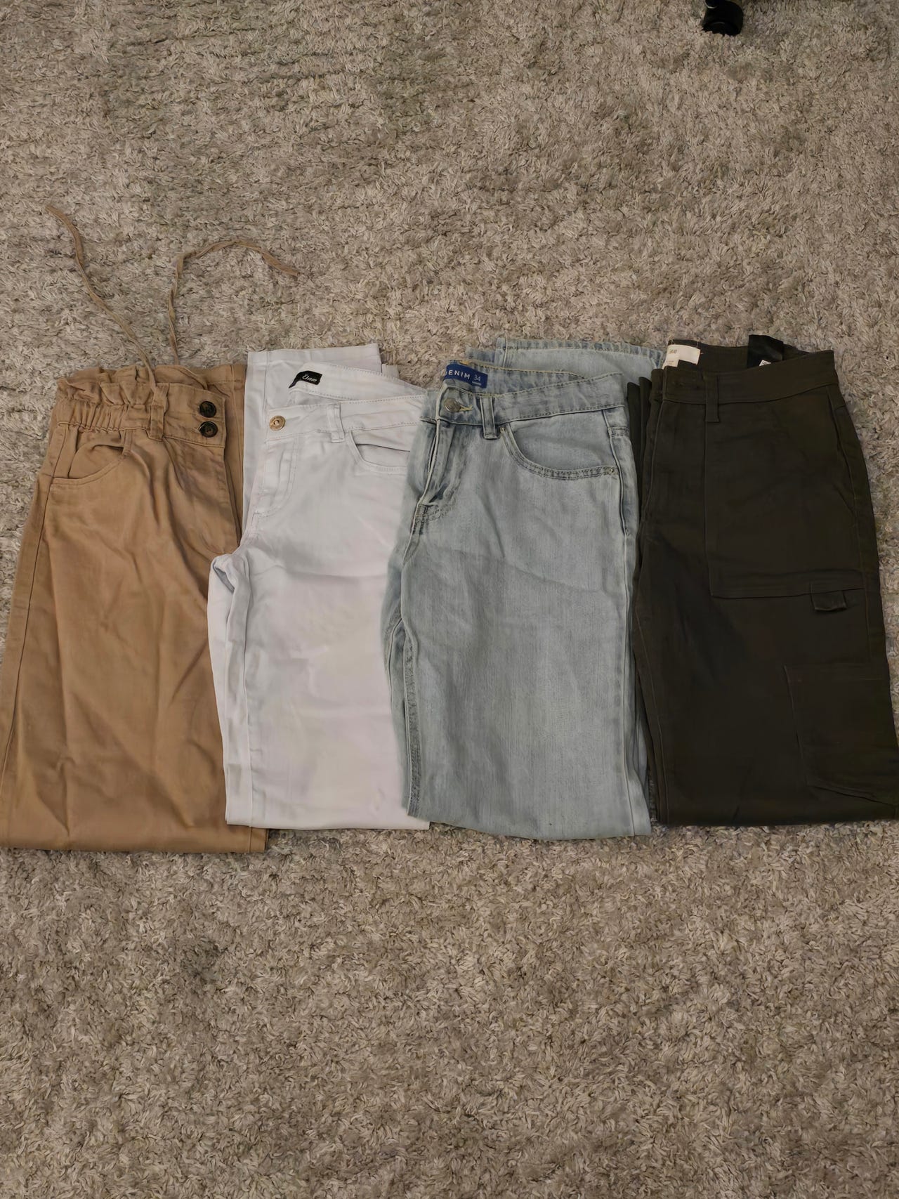 Bukser klespakke (EU 34) | FINN-torget