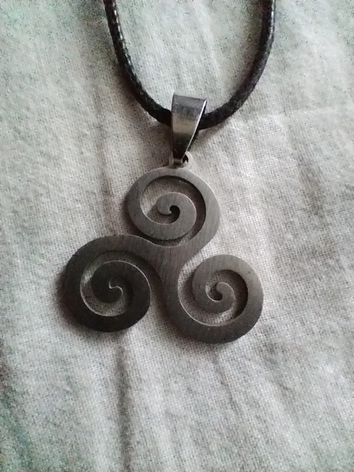 Triskele | FINN-torget