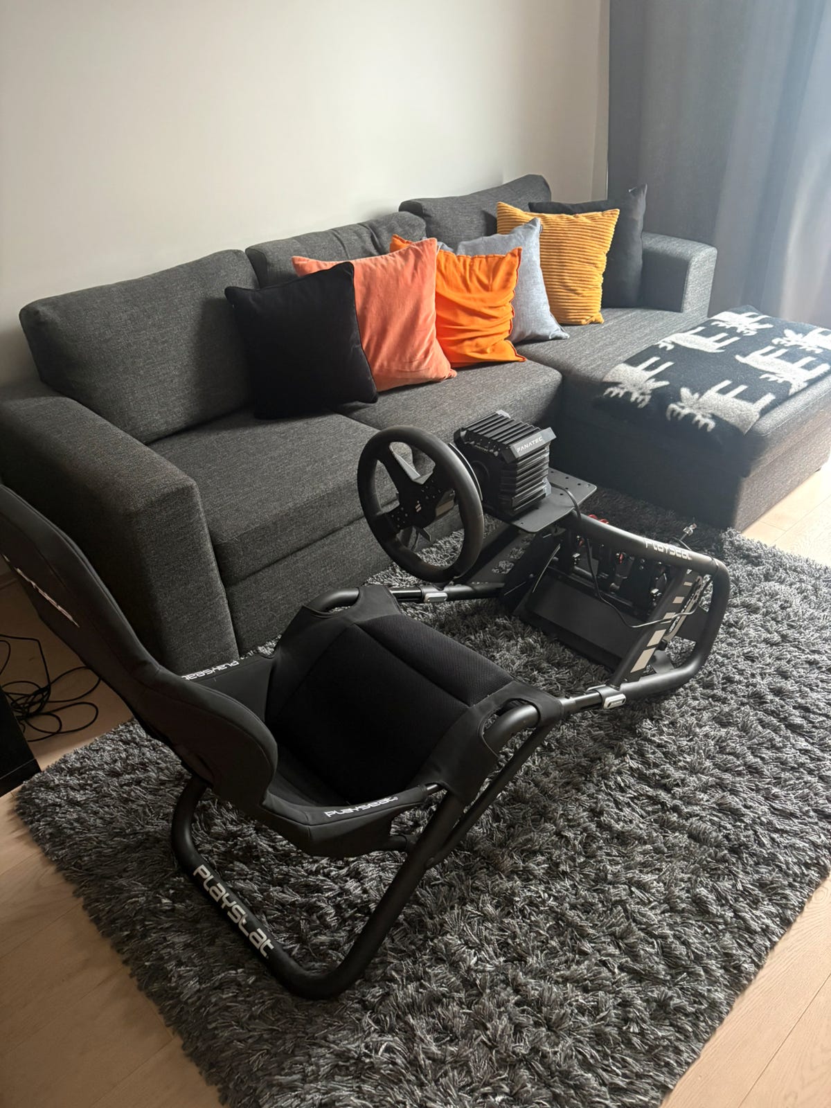 Racing sim-rig | FINN-torget