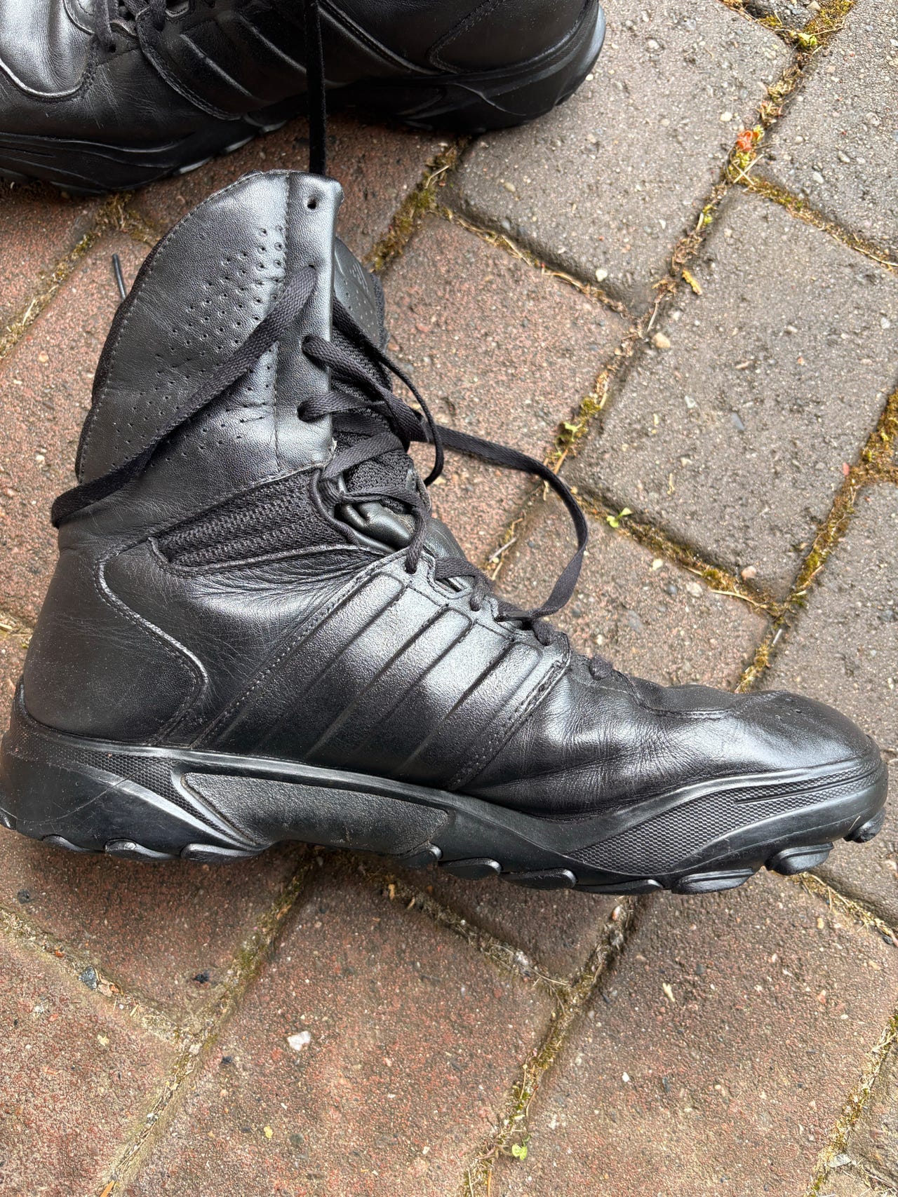 Adidas GSG9.2 | FINN-torget