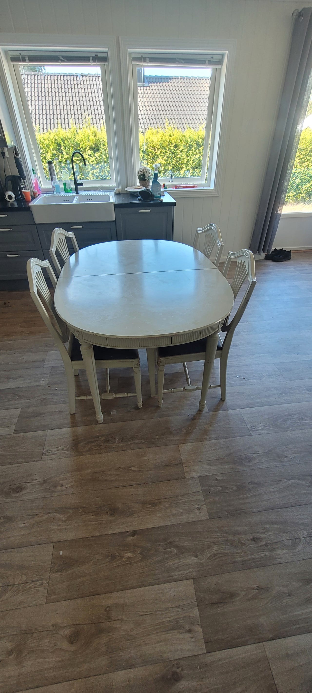 Gis bor mot henting 28,07 | FINN-torget