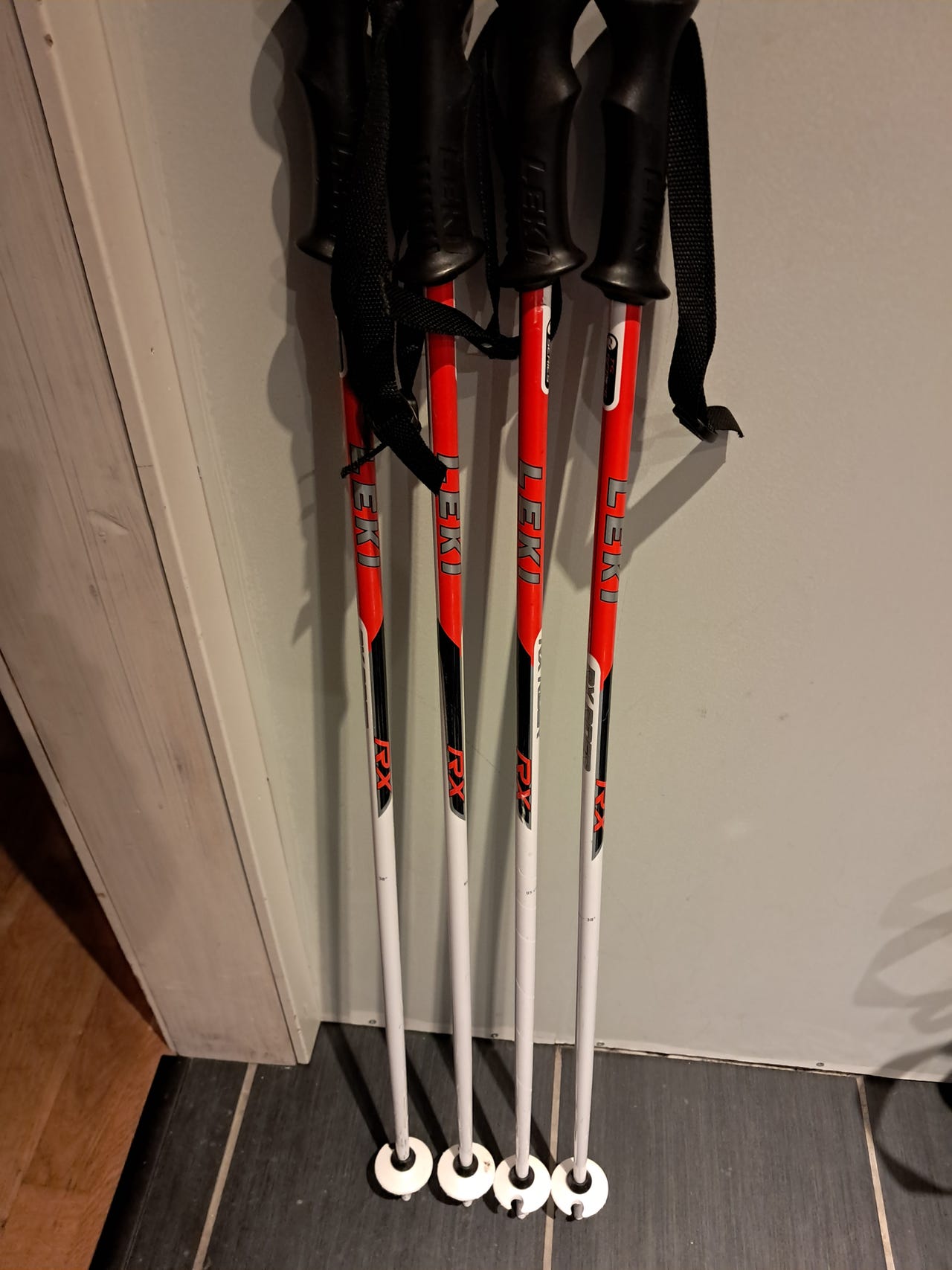 Slalomstaver barn 95mm | FINN-torget