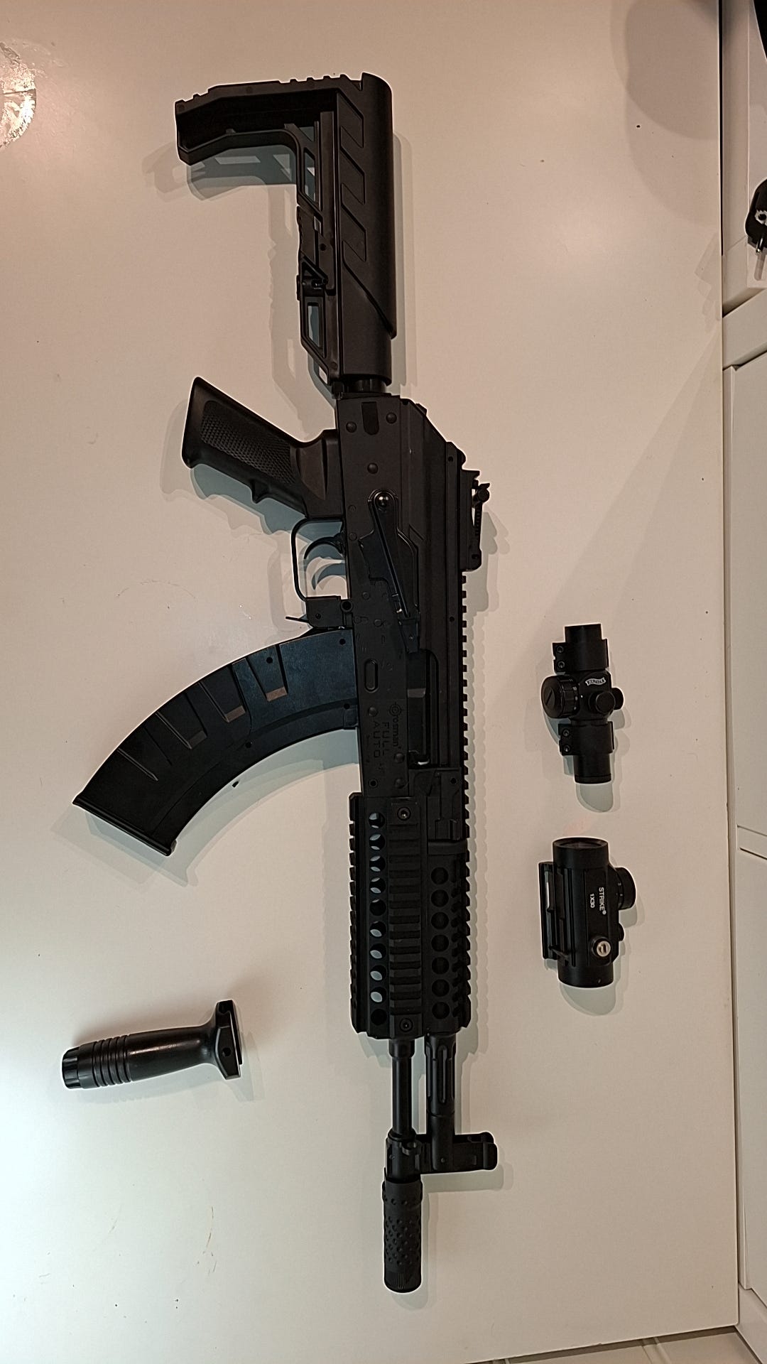 AK-1 full auto | FINN-torget
