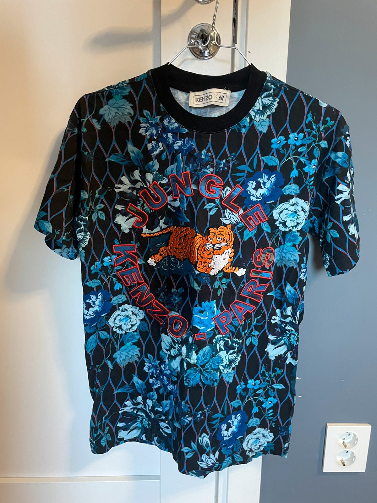 Kenzo H&M t-skjorte | FINN-torget