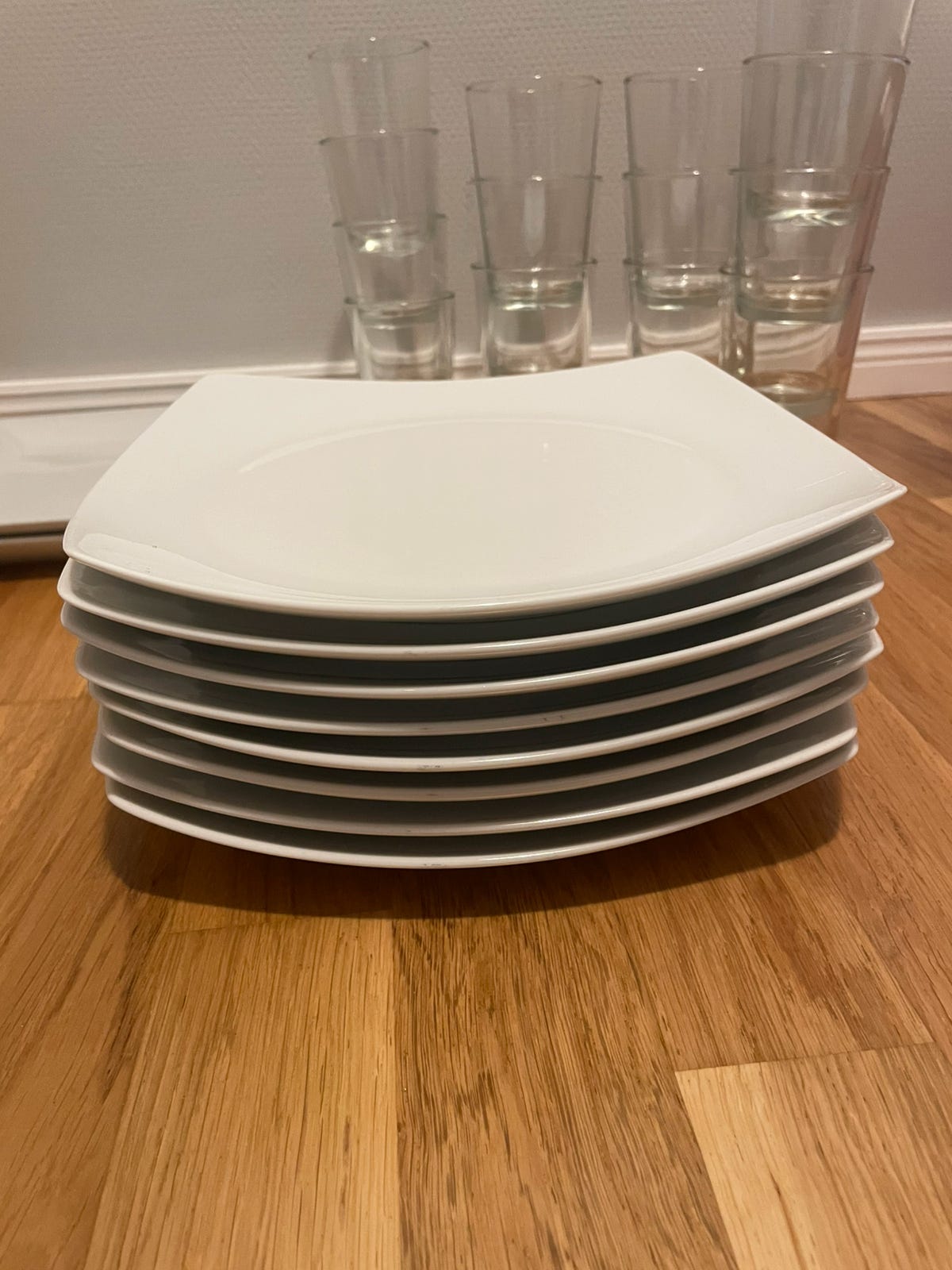 Kjøkken servise | FINN-torget