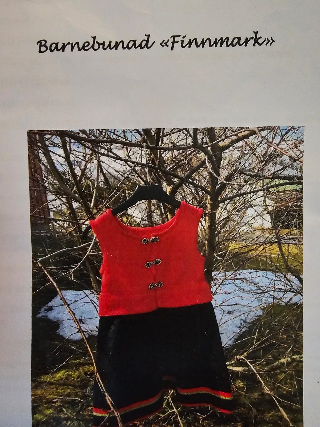 Vest til barnebunad - Finnmark | FINN-torget