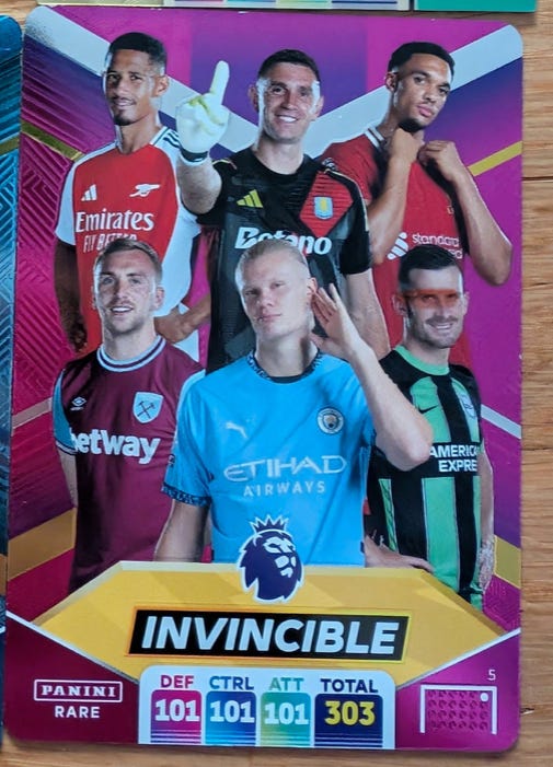 Panini INVINCIBLE (rosa) ØNSKER Å KJØPE | FINN-torget