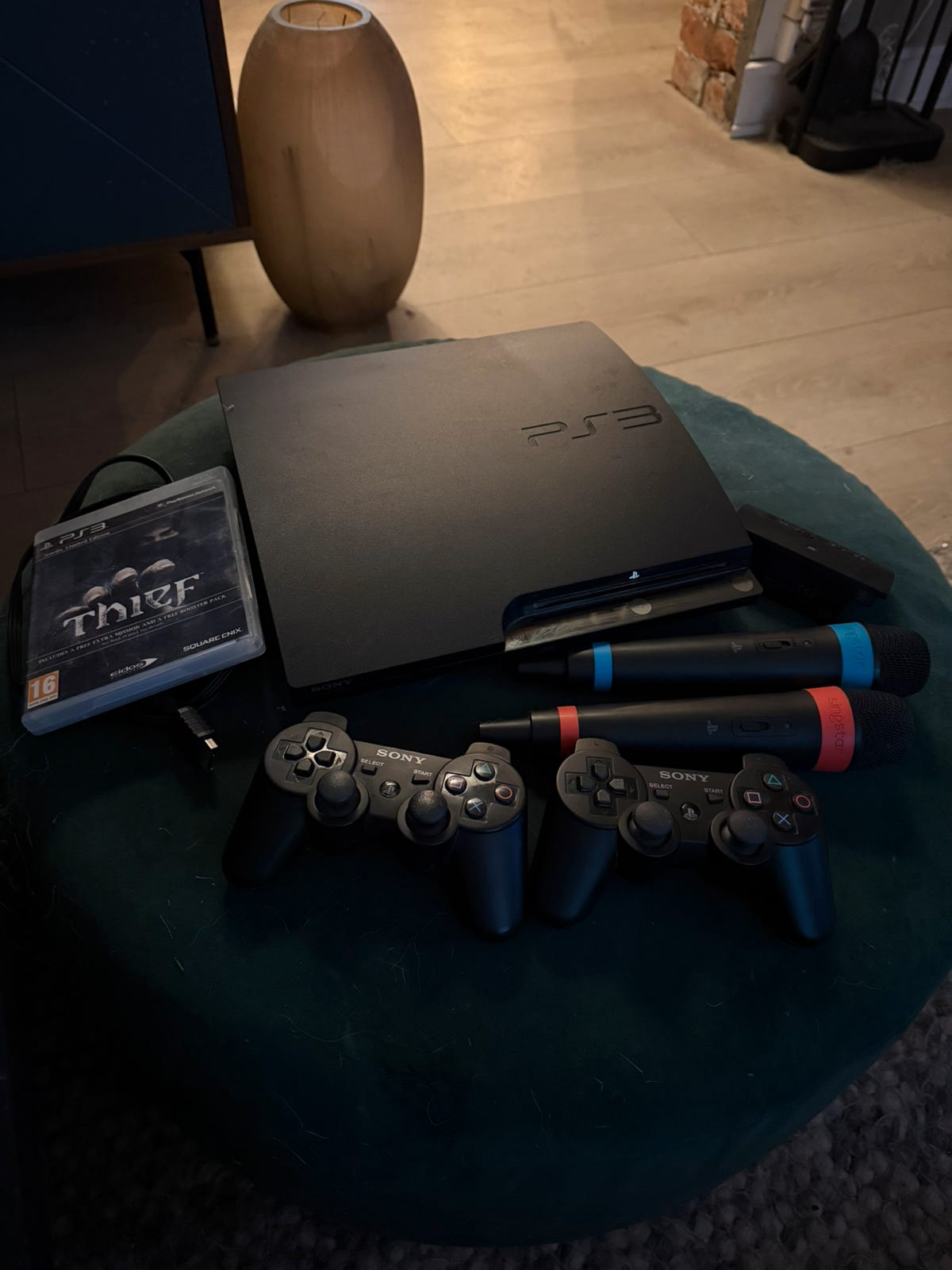 Pent brukt PlayStation 3 selges! | FINN-torget