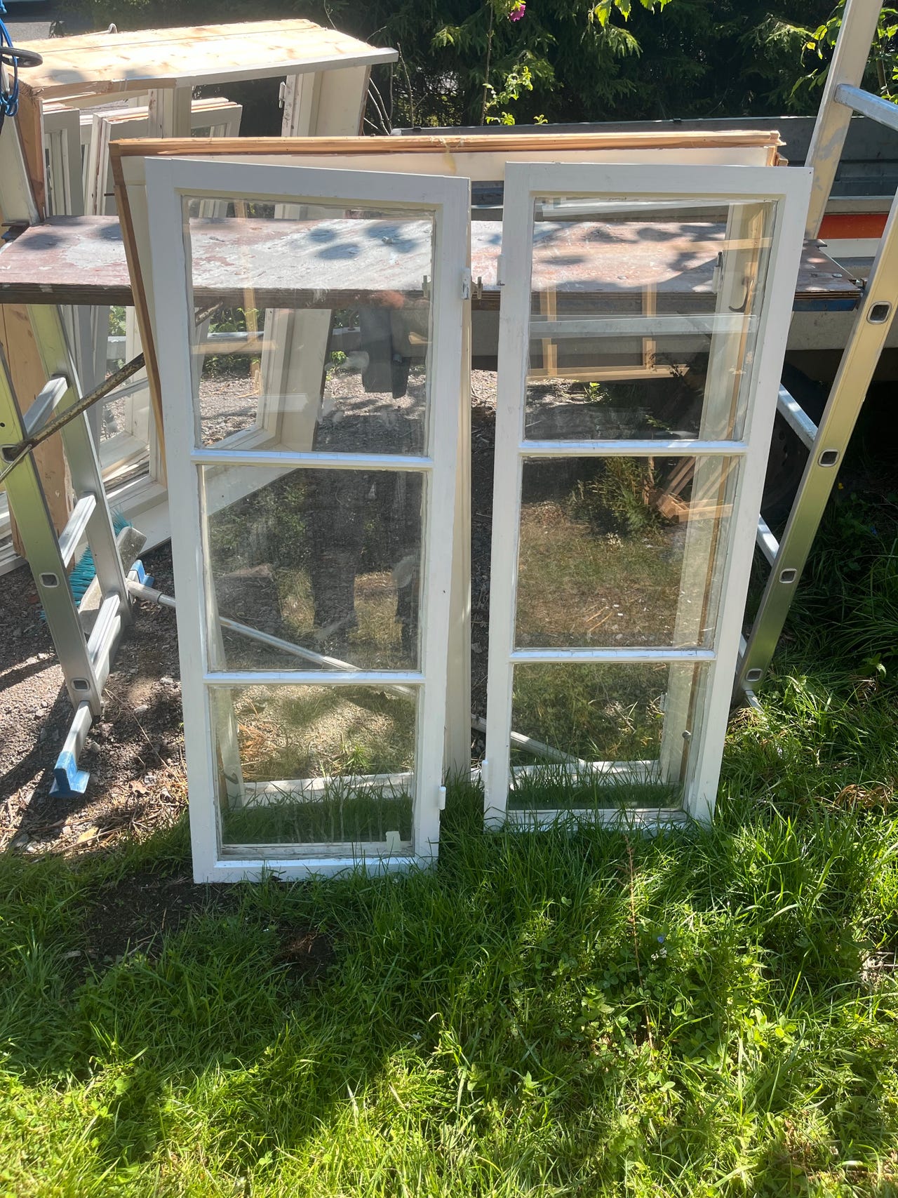 3 stk vinduer til f.eks drivhus gis bort | FINN-torget