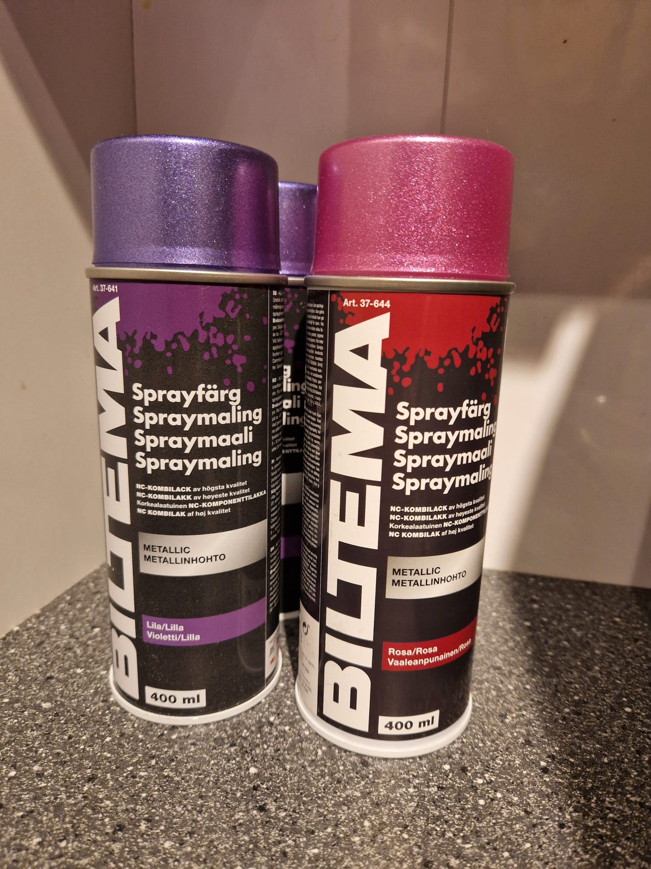 Bilema Spraymaling 400 ml Lilla og Rød | FINN-torget