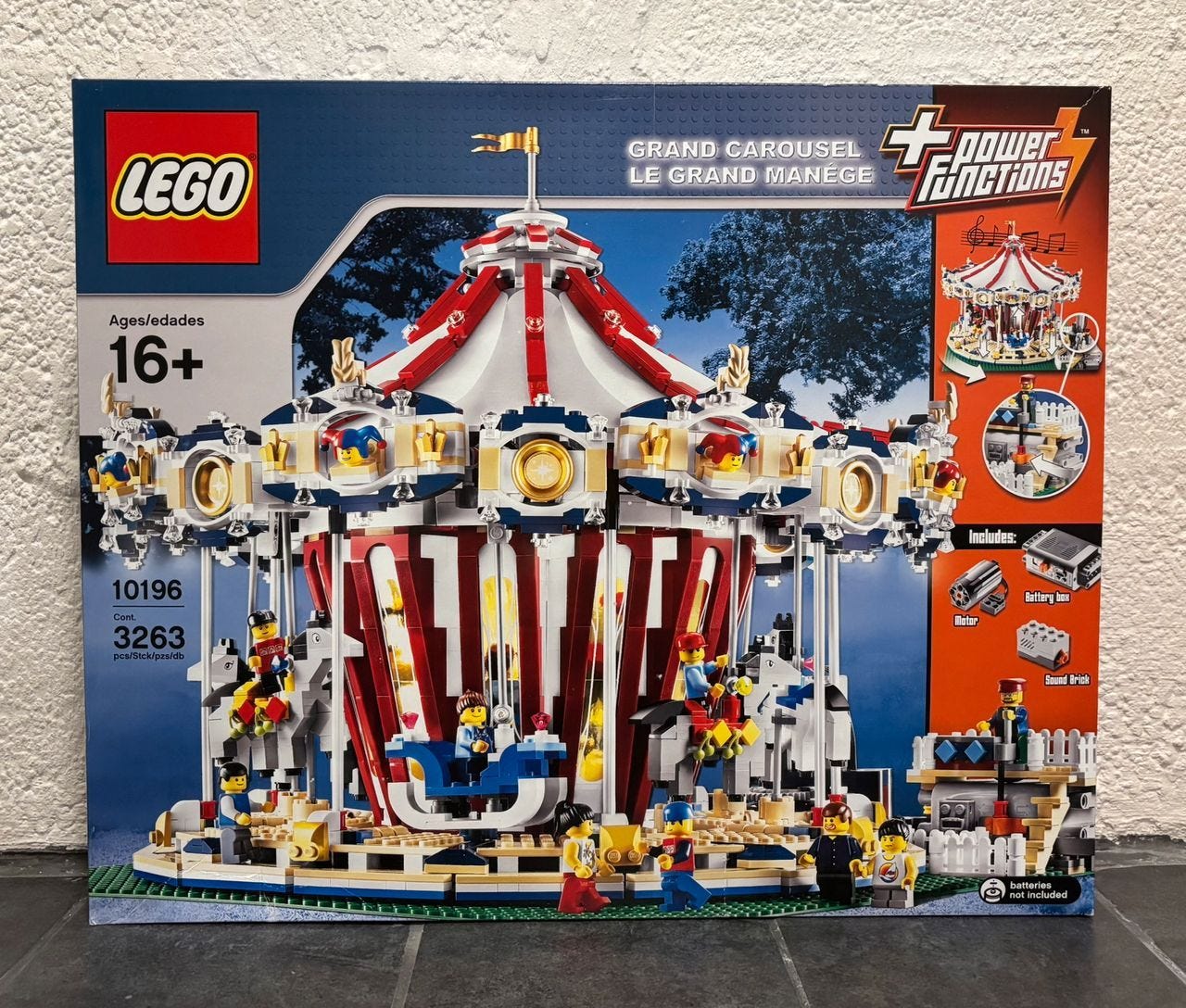(FORSEGLET) LEGO Advanced Models Grand Carousel 10196 Karusell ...