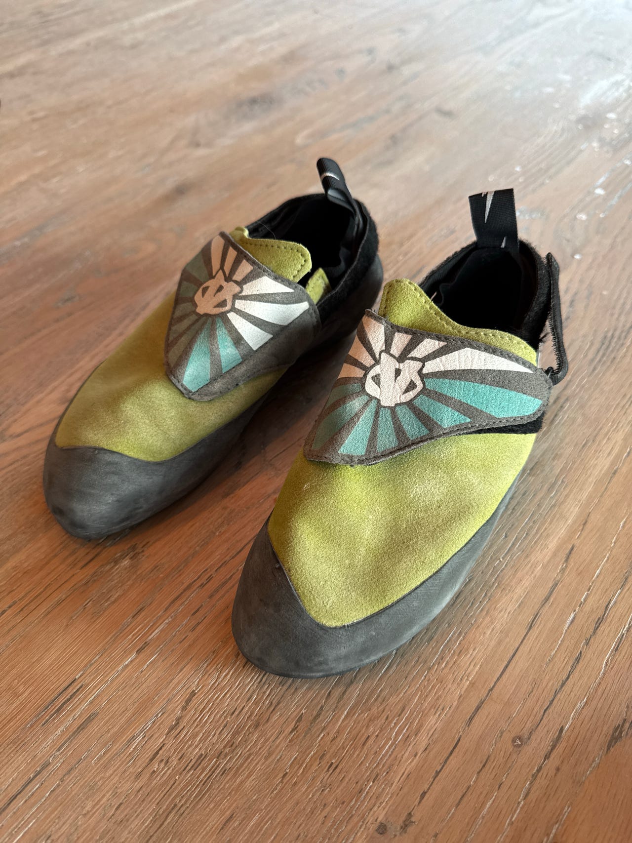 Klatre sko 23 cm såle lengde ( EUR 37 ) | FINN-torget