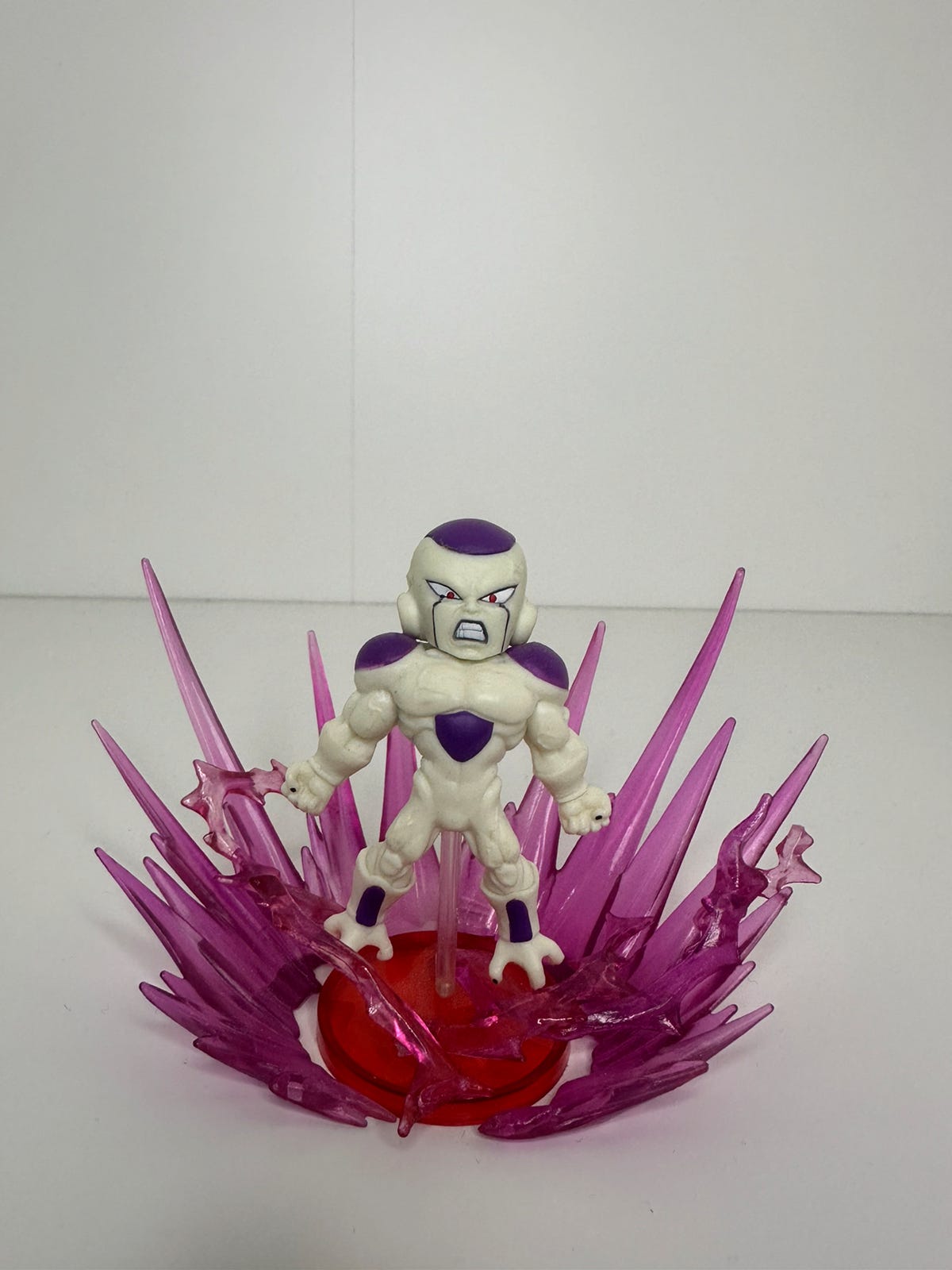 Full Power Frieza Mini Dragon Ball Figur | FINN-torget