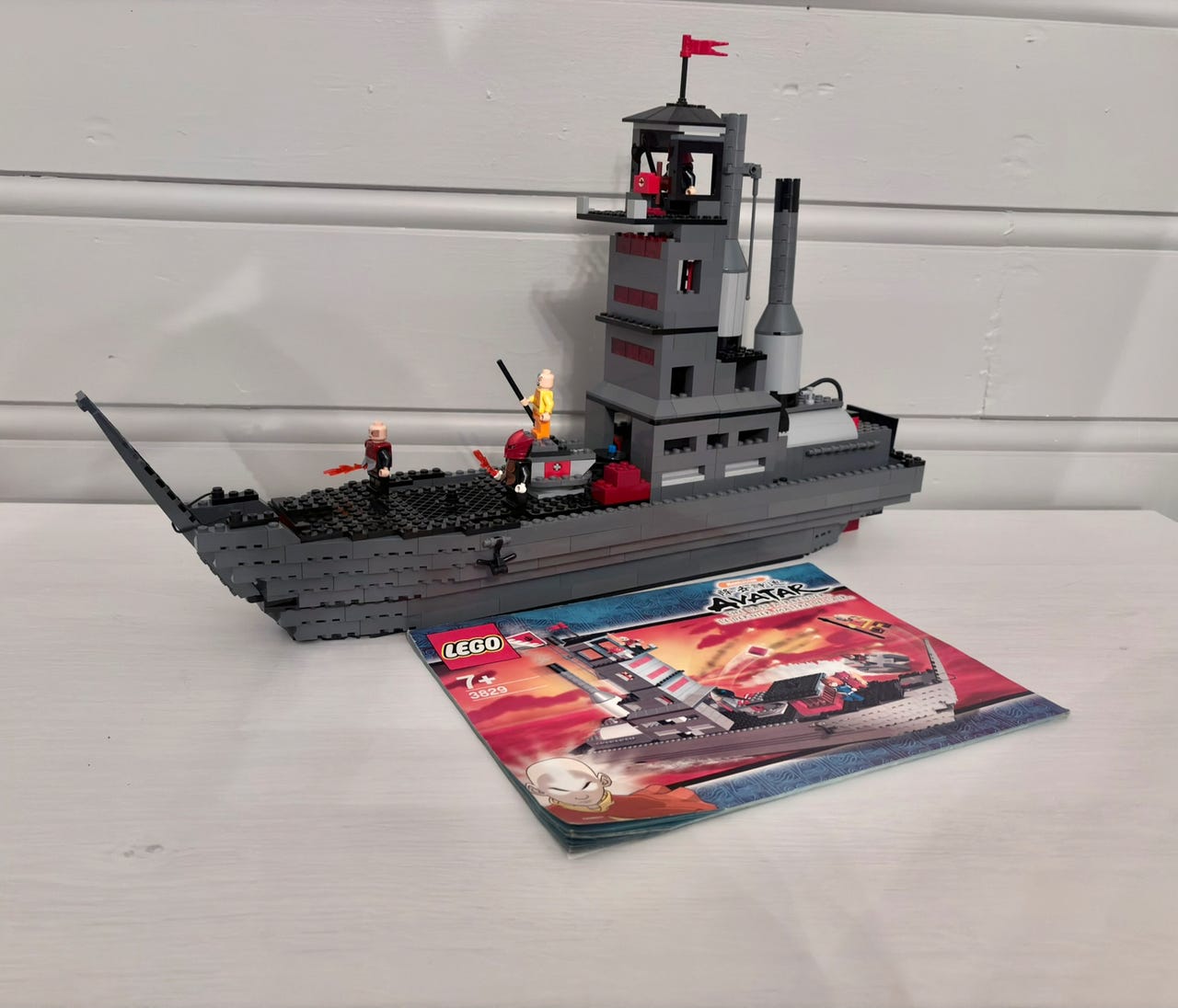 LEGO 3829 Avatar: The Last Airbender Fire Nation Ship med manual | FINN ...