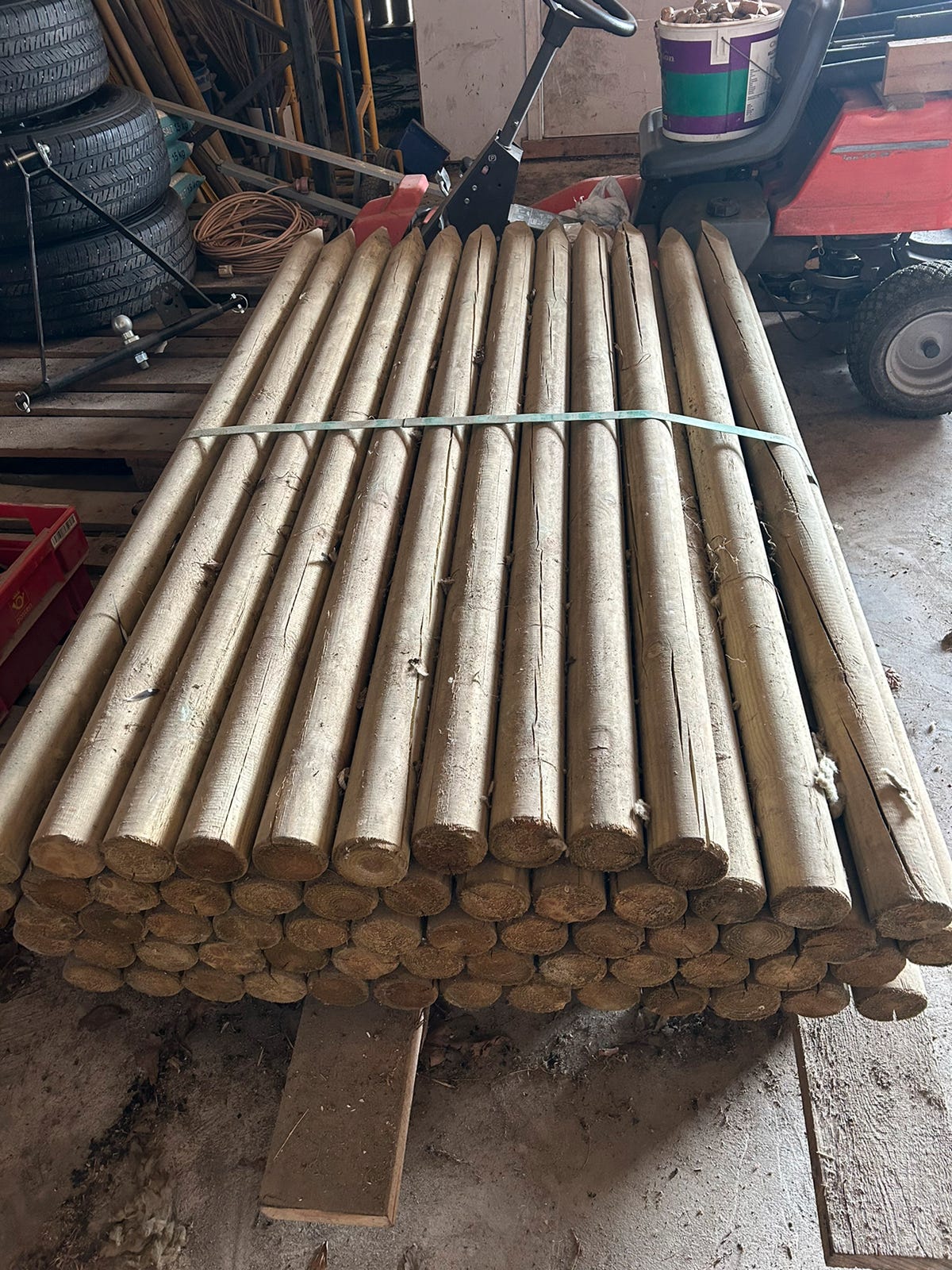 Gjerdestolper i imp. furu 8x175 | FINN-torget