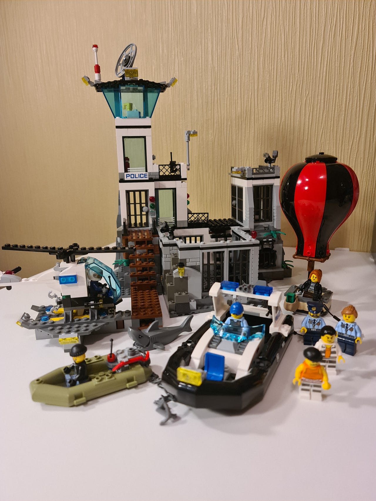Lego City nr. 60130, Prison Island, selges | FINN-torget