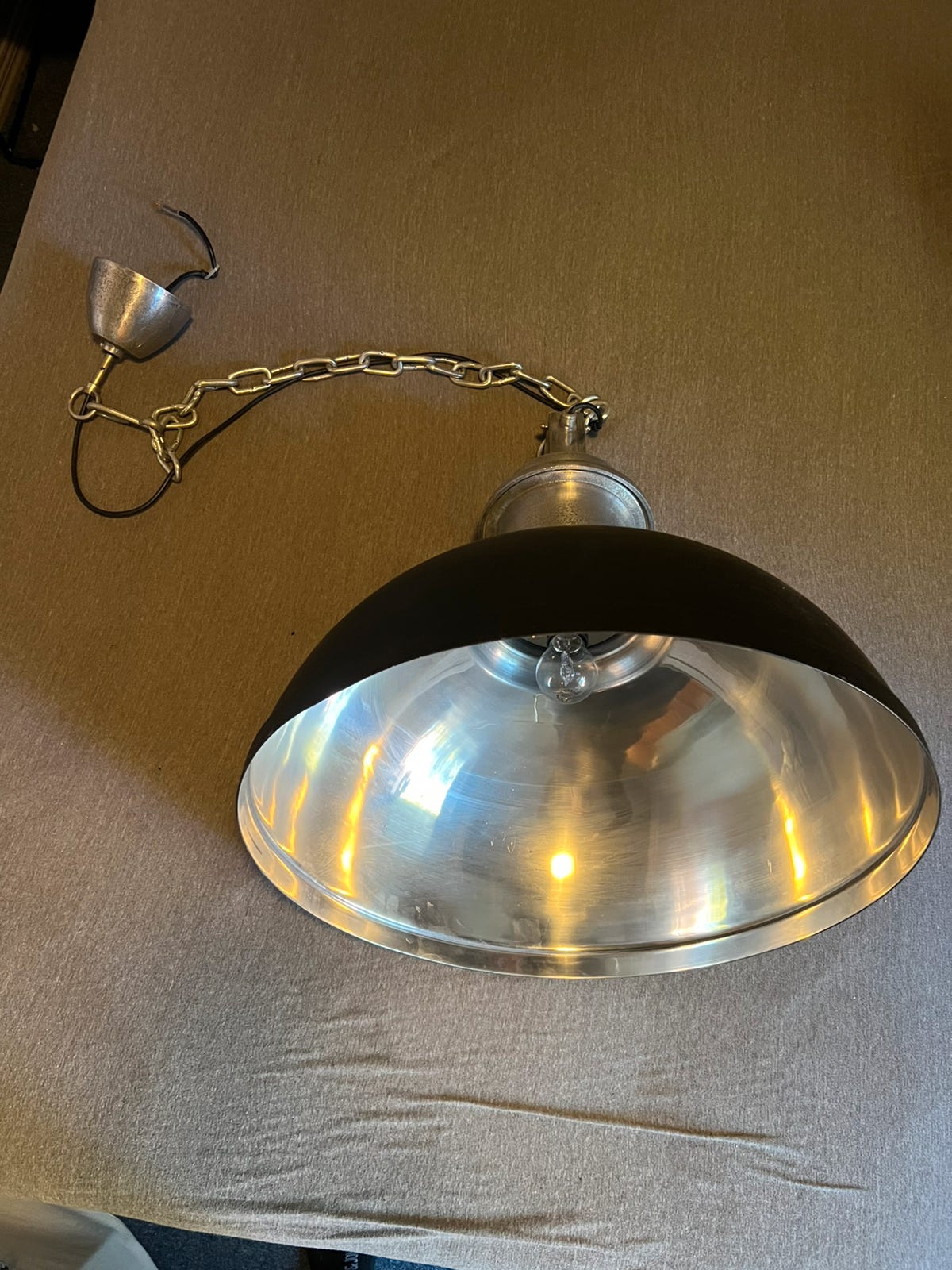 Stor industriell taklampe | FINN-torget
