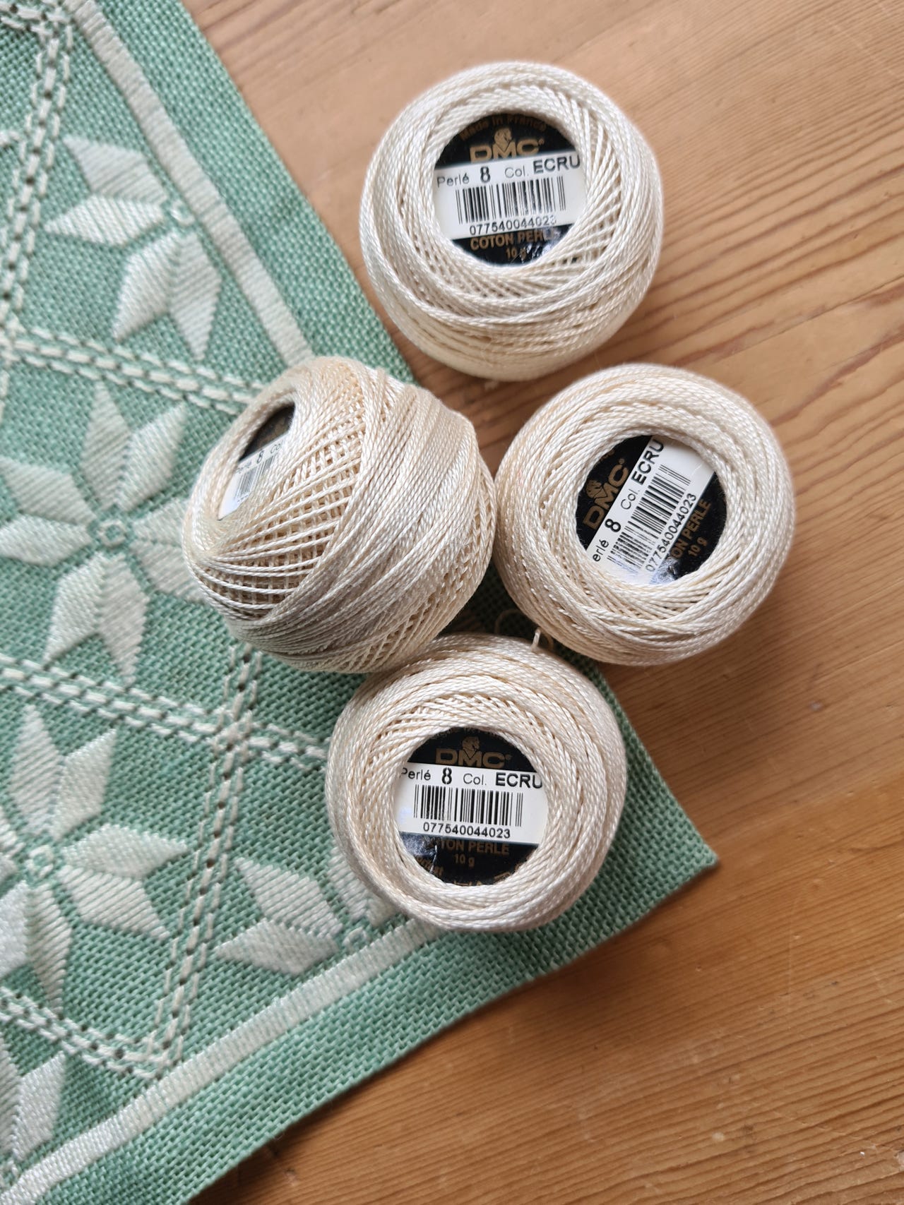 Broderigarn DMC Perlegarn nr 8 | FINN-torget