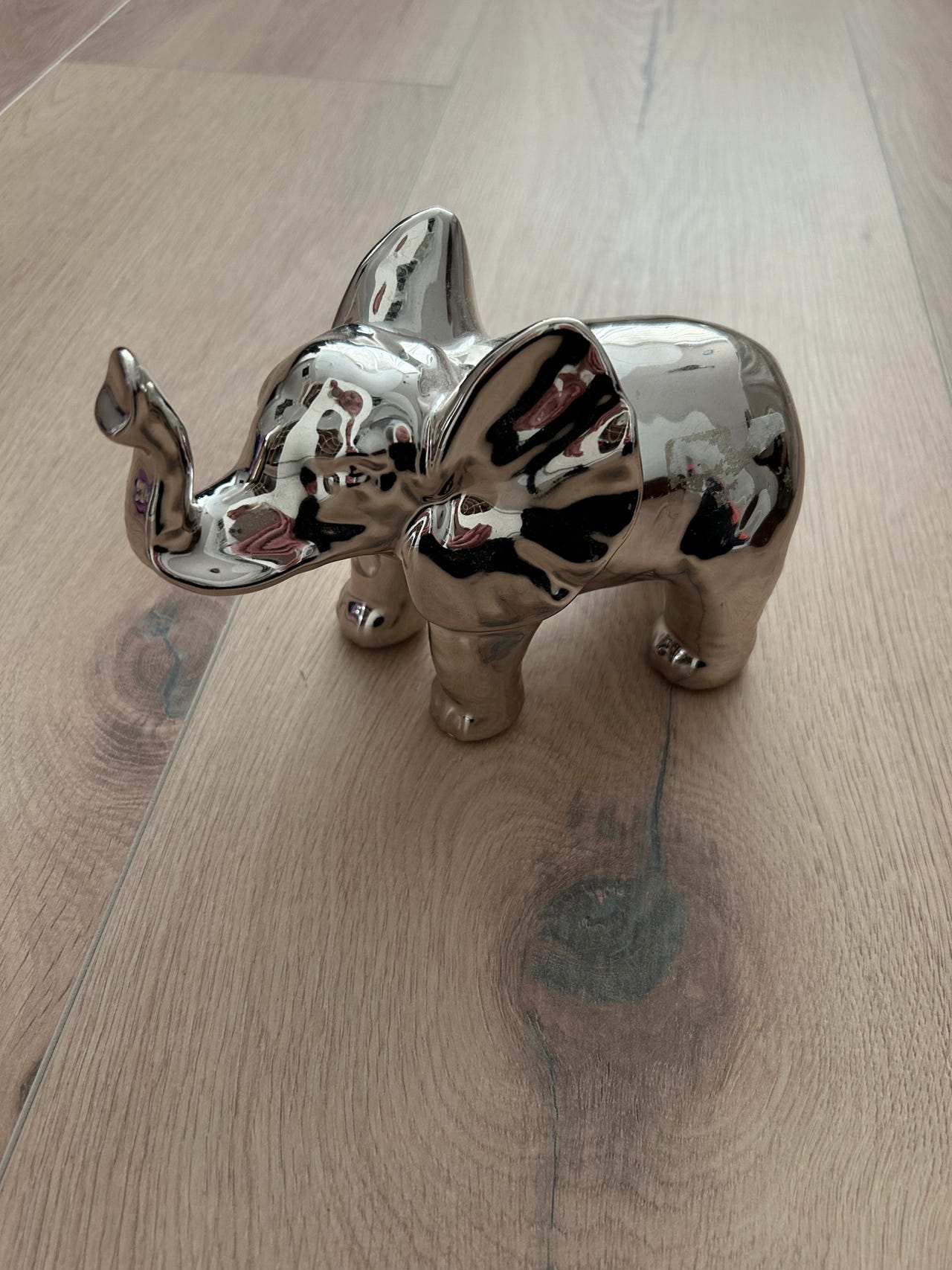 Pyntegjenstand elefant | FINN-torget