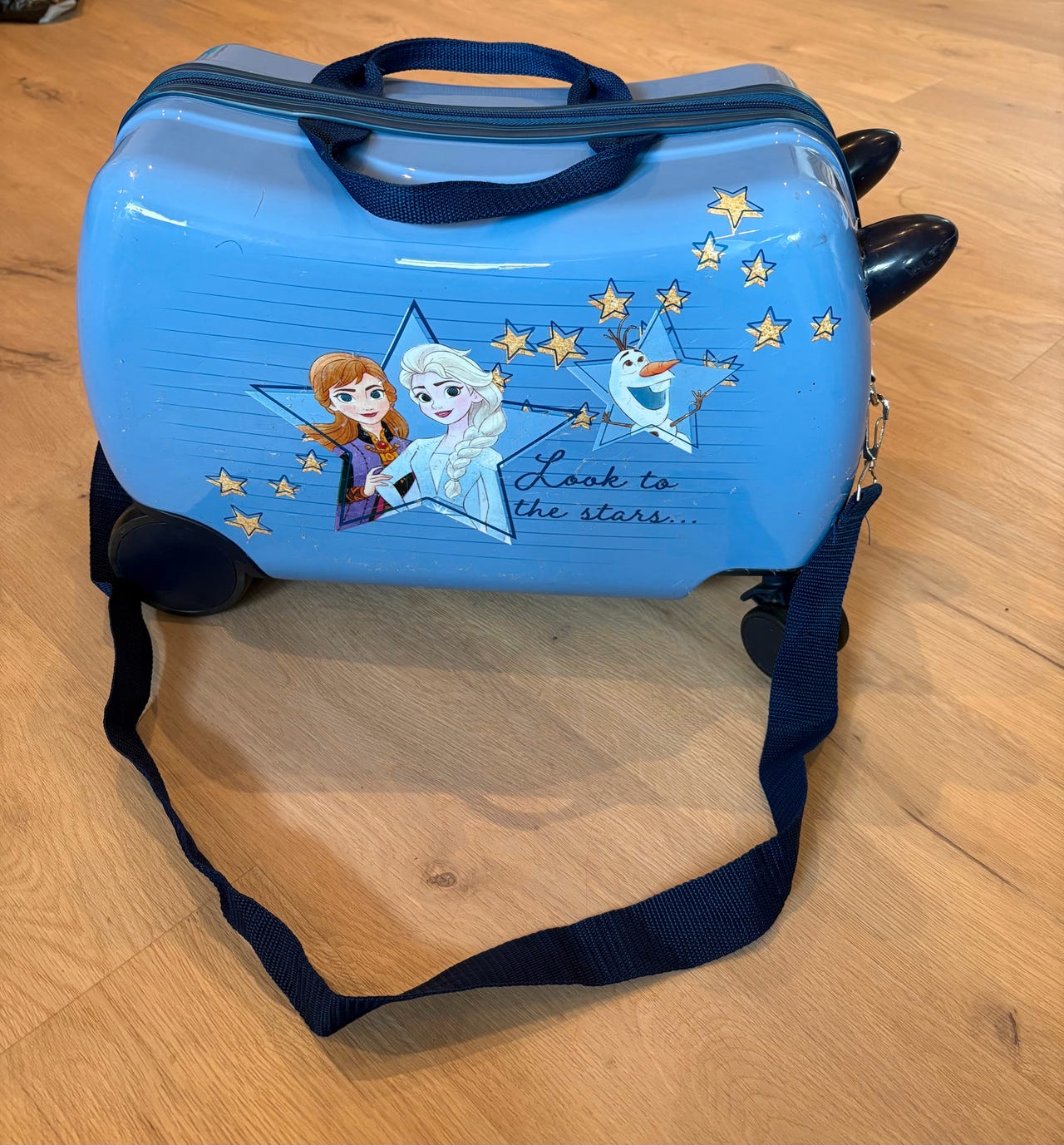 Elsa Frozen barne koffert | FINN-torget