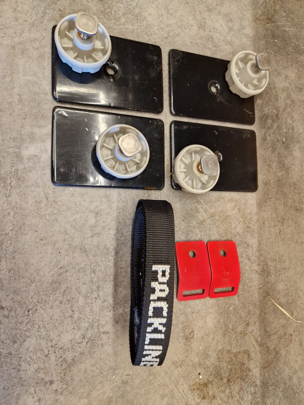 Packline monteringssett for T-fedte. | FINN-torget