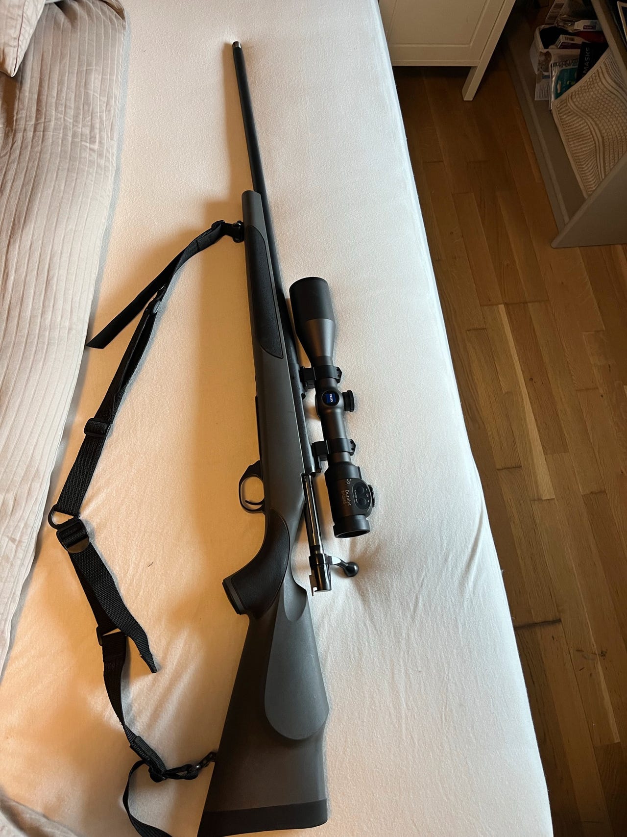 Weatherby vanguard rifle | FINN-torget