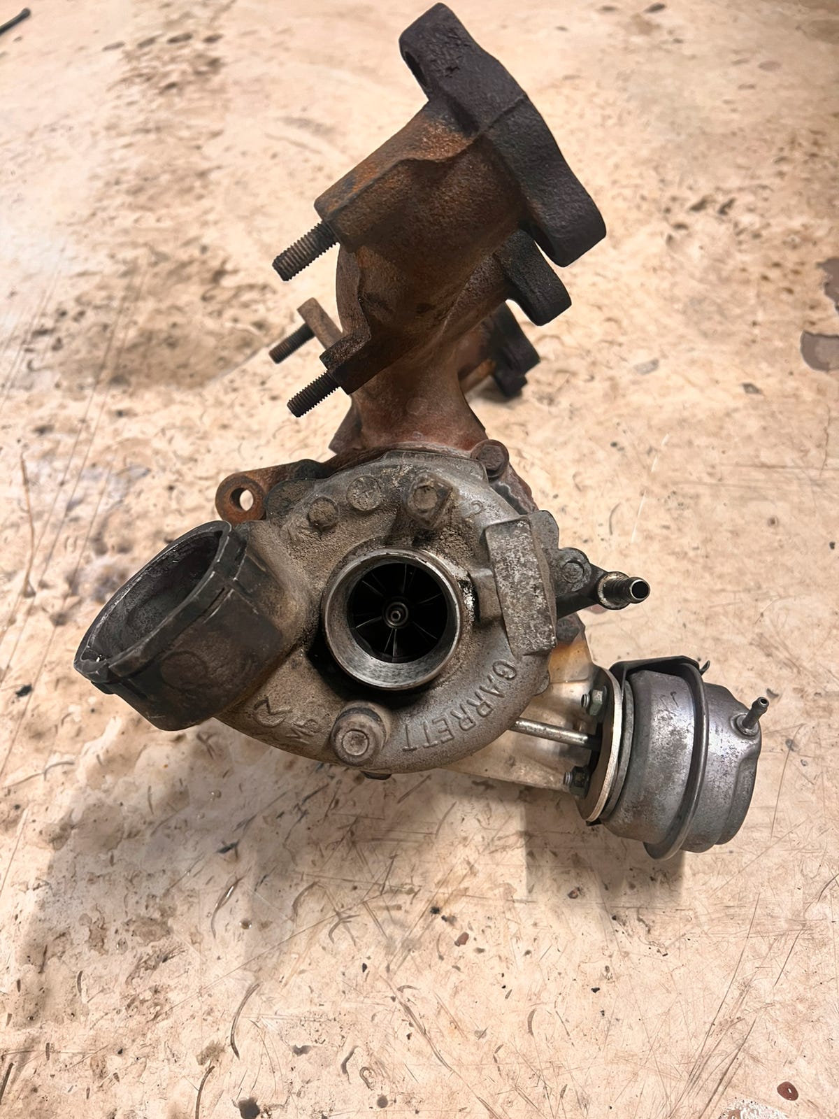 Vw touran turbo 2.0tdi 140hk | FINN-torget