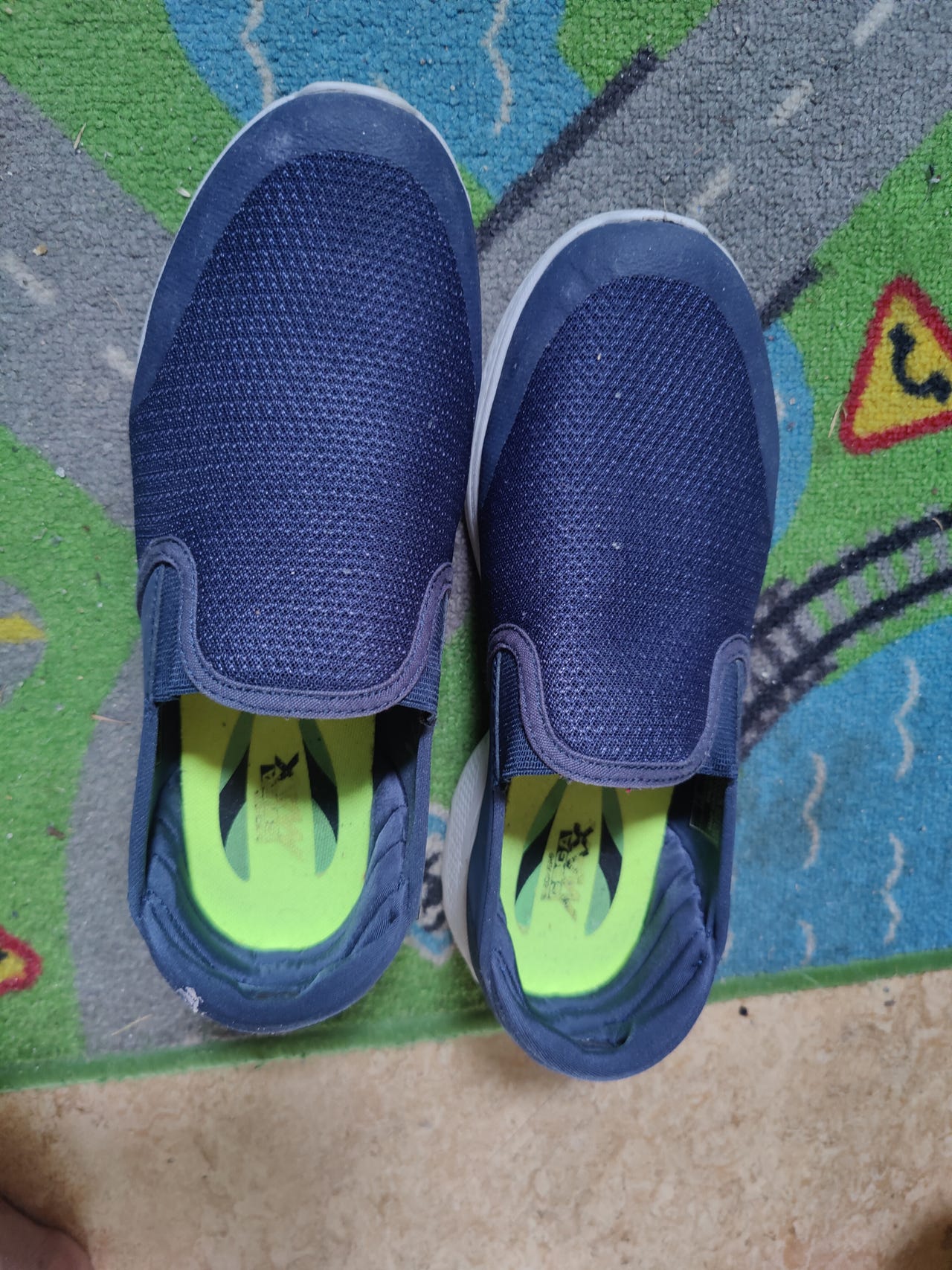 MAX running shoe, str 43 | FINN-torget