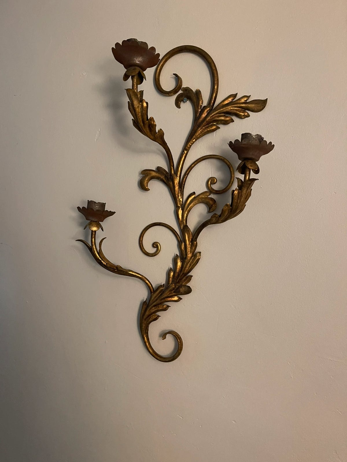 Fransk antikk vegglysestake – rokokko stil, 3-armet | FINN-torget