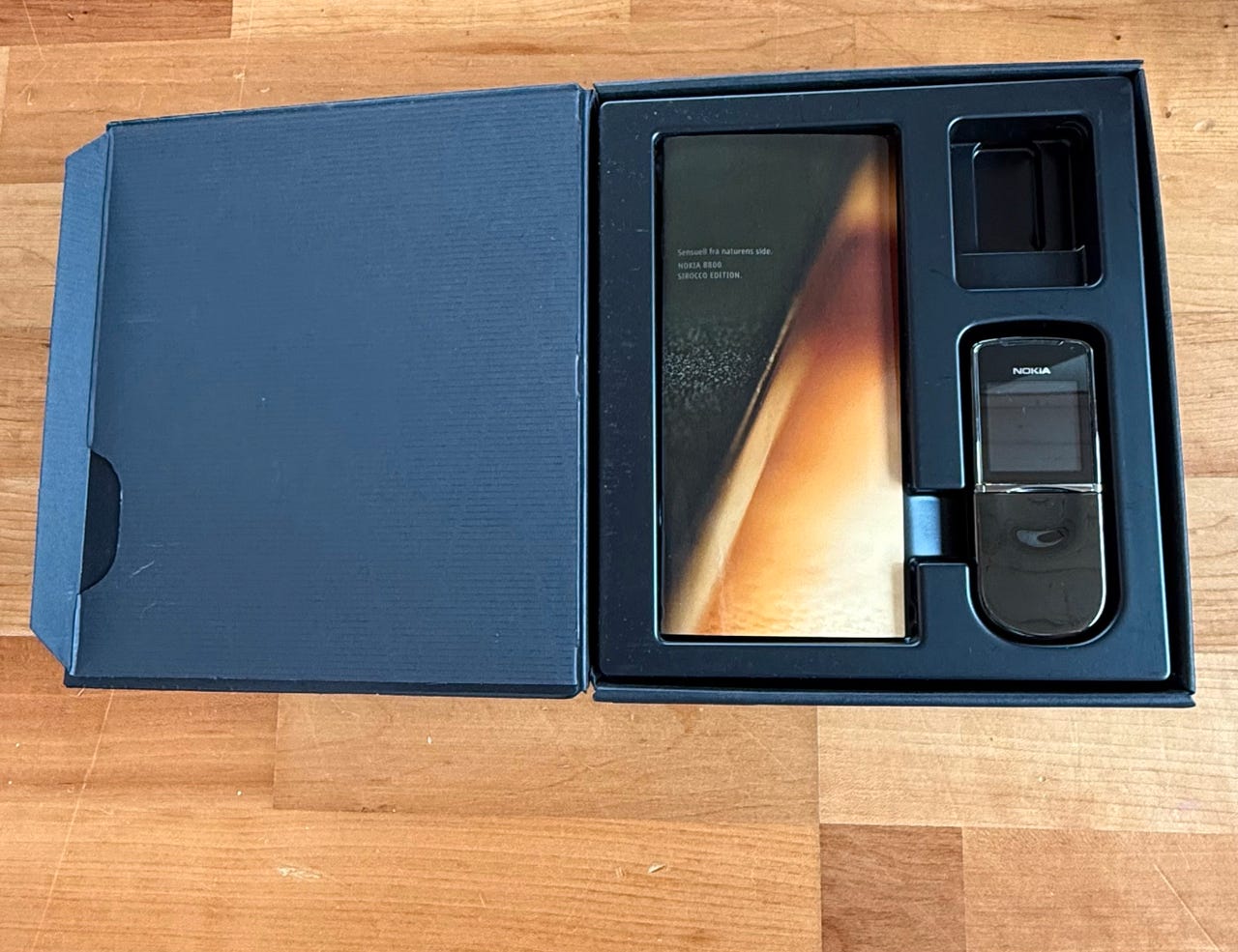 NOKIA Sirocco Edition | FINN-torget