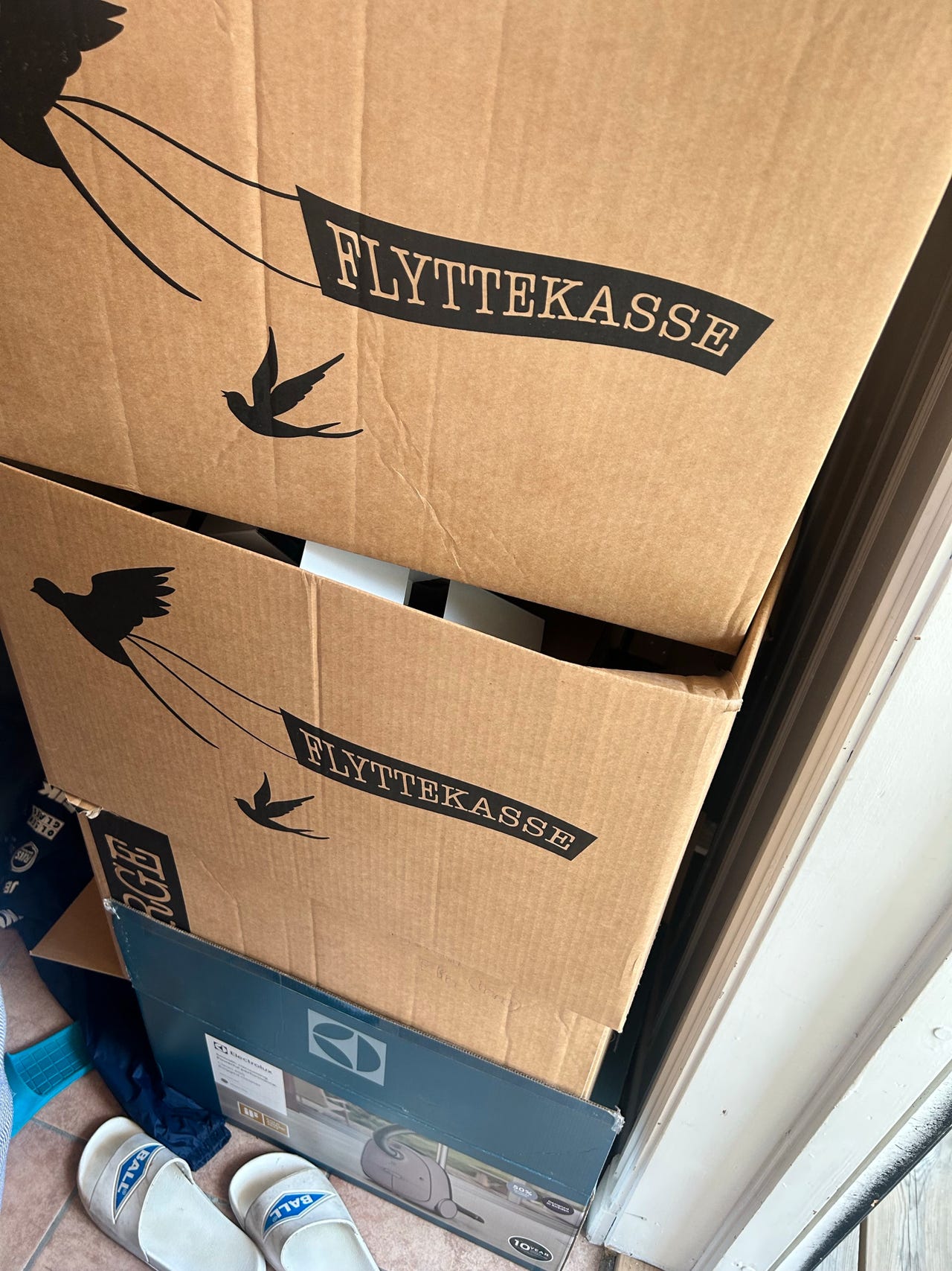 Flytteesker | FINN-torget