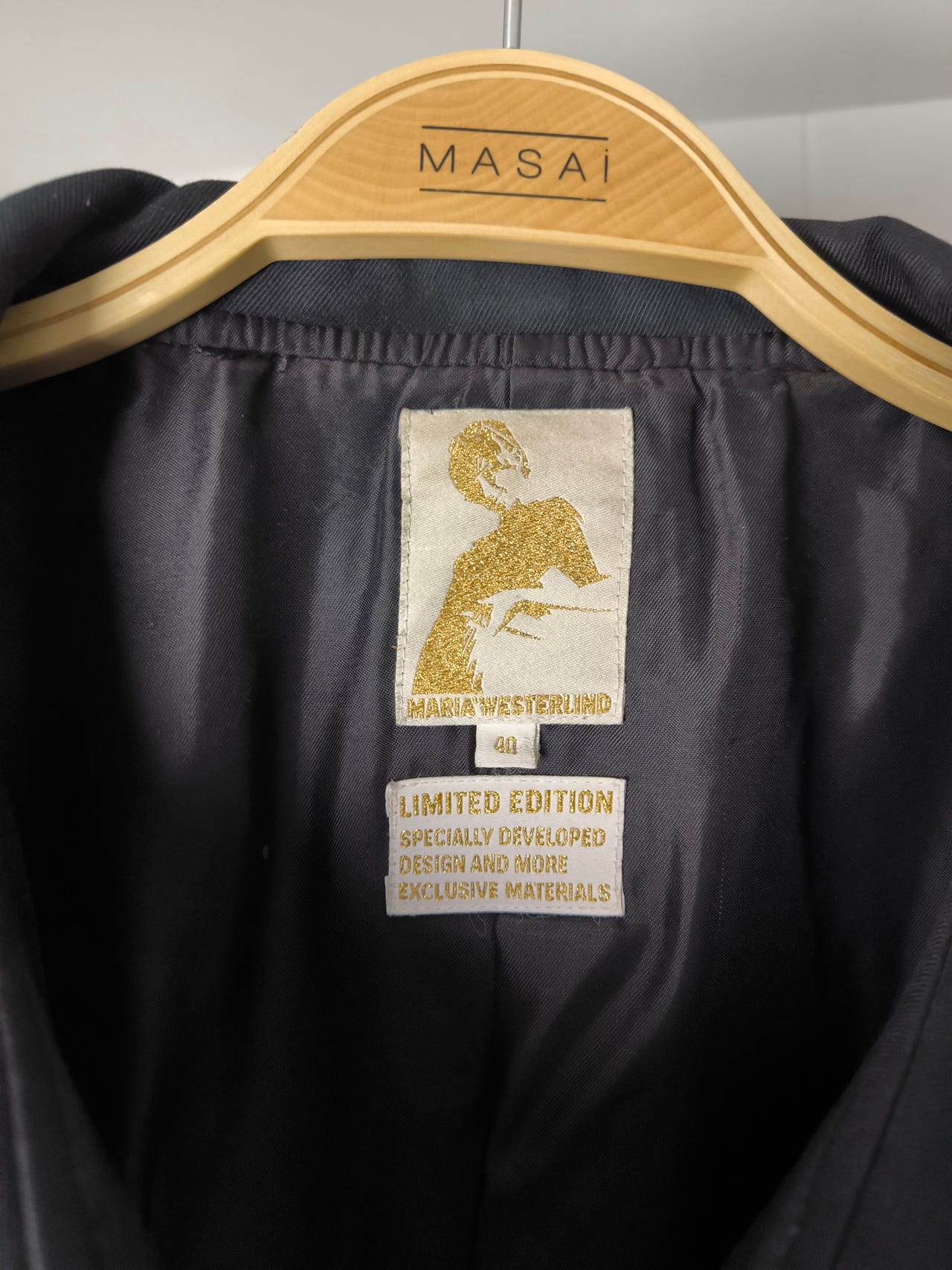 Maria Westerlund kåpe – Limited Edition – Str. 40 | FINN-torget