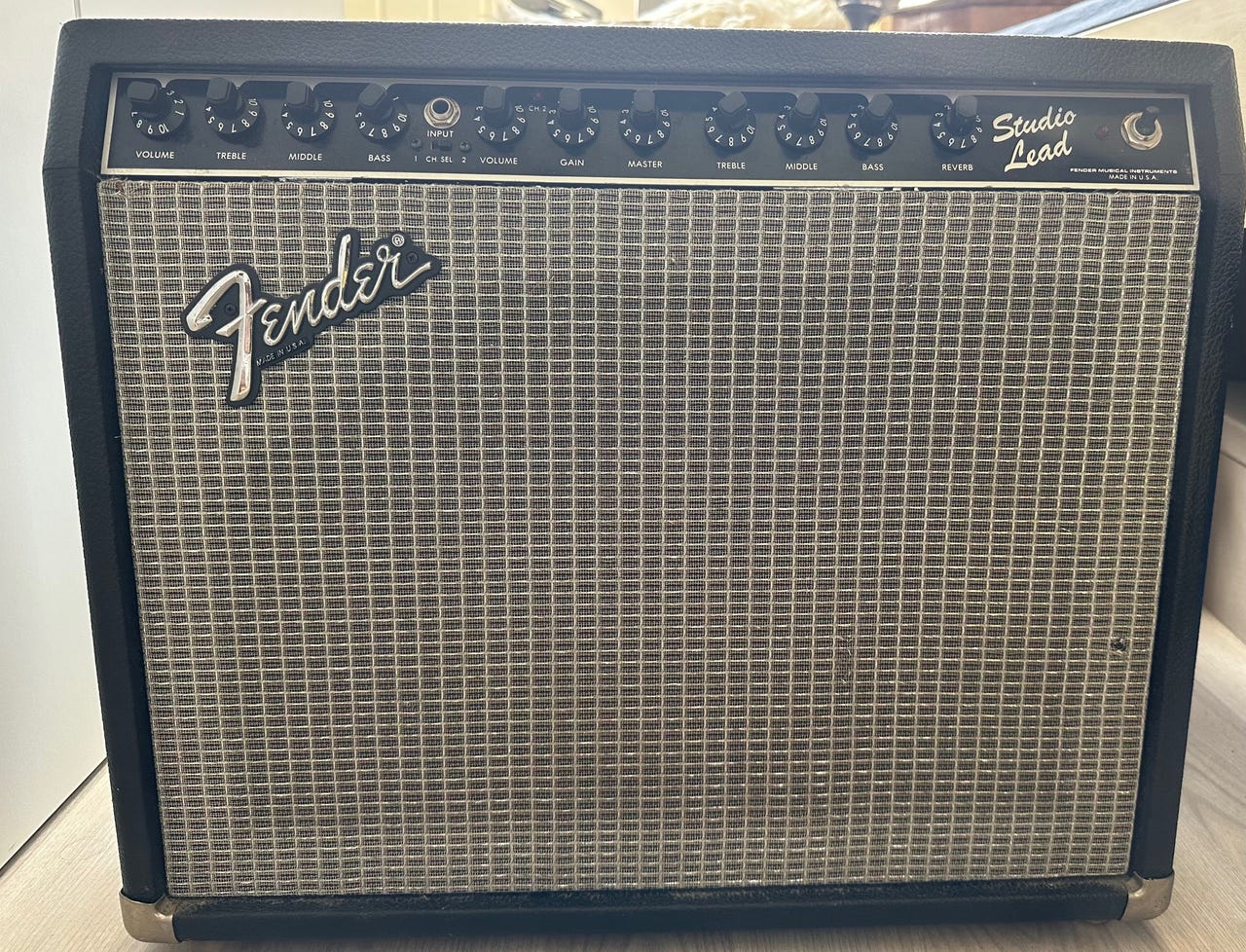 Fender Studio Lead gitarforsterker til salgs | FINN-torget