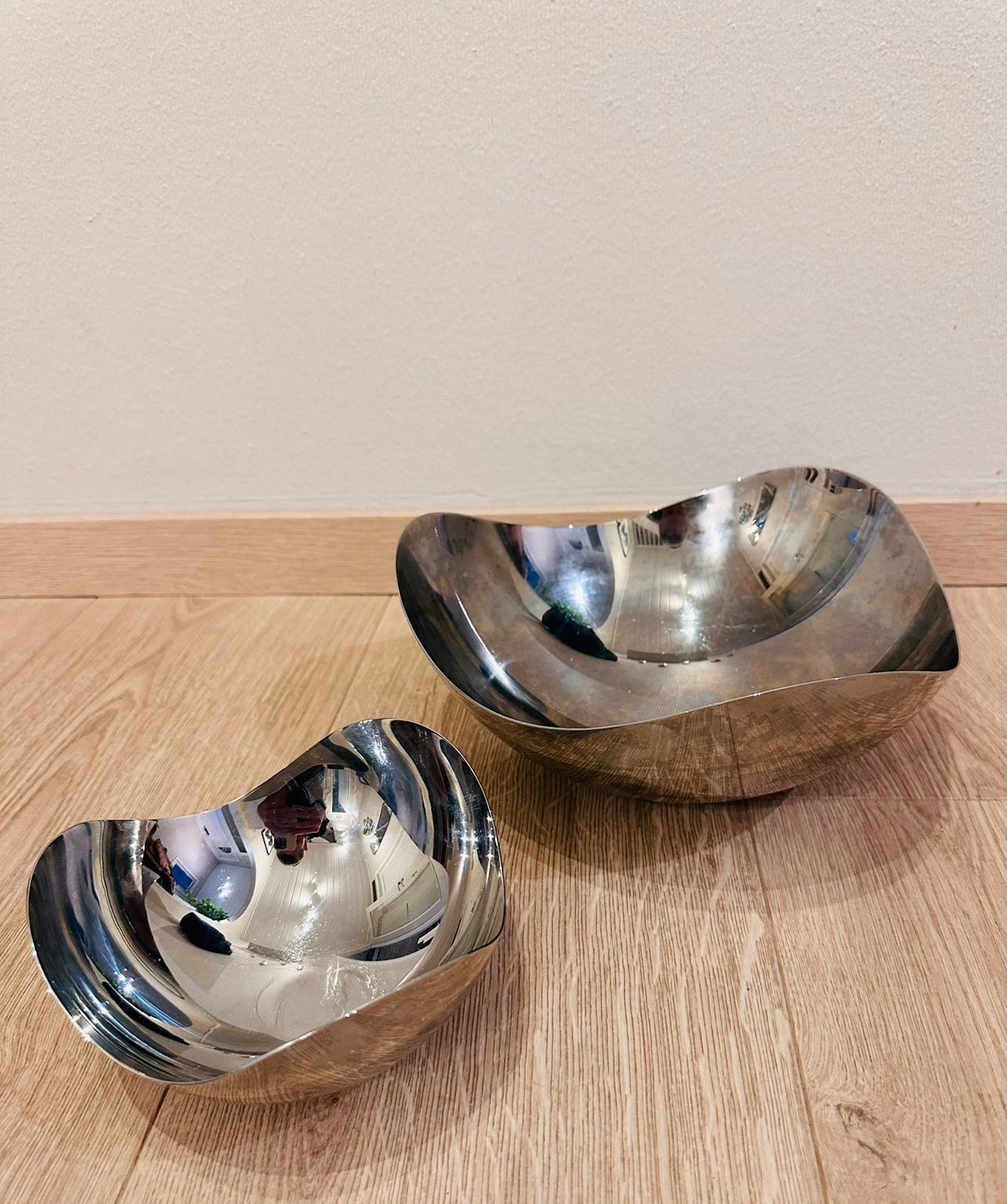 To stk skåler «Bloom» fra Georg Jensen (26cm og 16cm) | FINN-torget