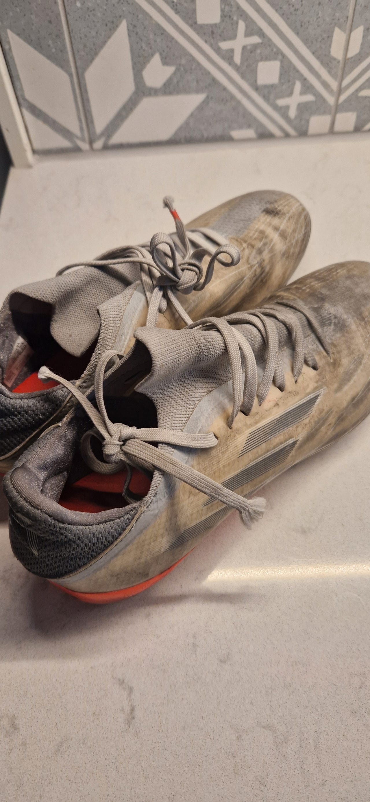 Adidas fotballsko str 40.5 | FINN-torget