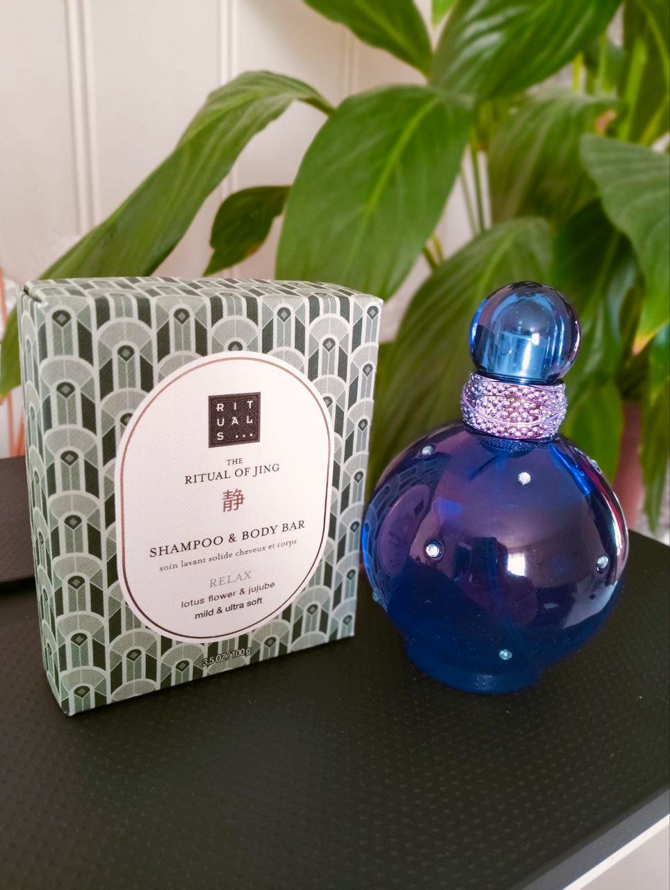 Britney Spears Midnight Fantasy Parfum 100ml og RITUALS shampoo & body ...