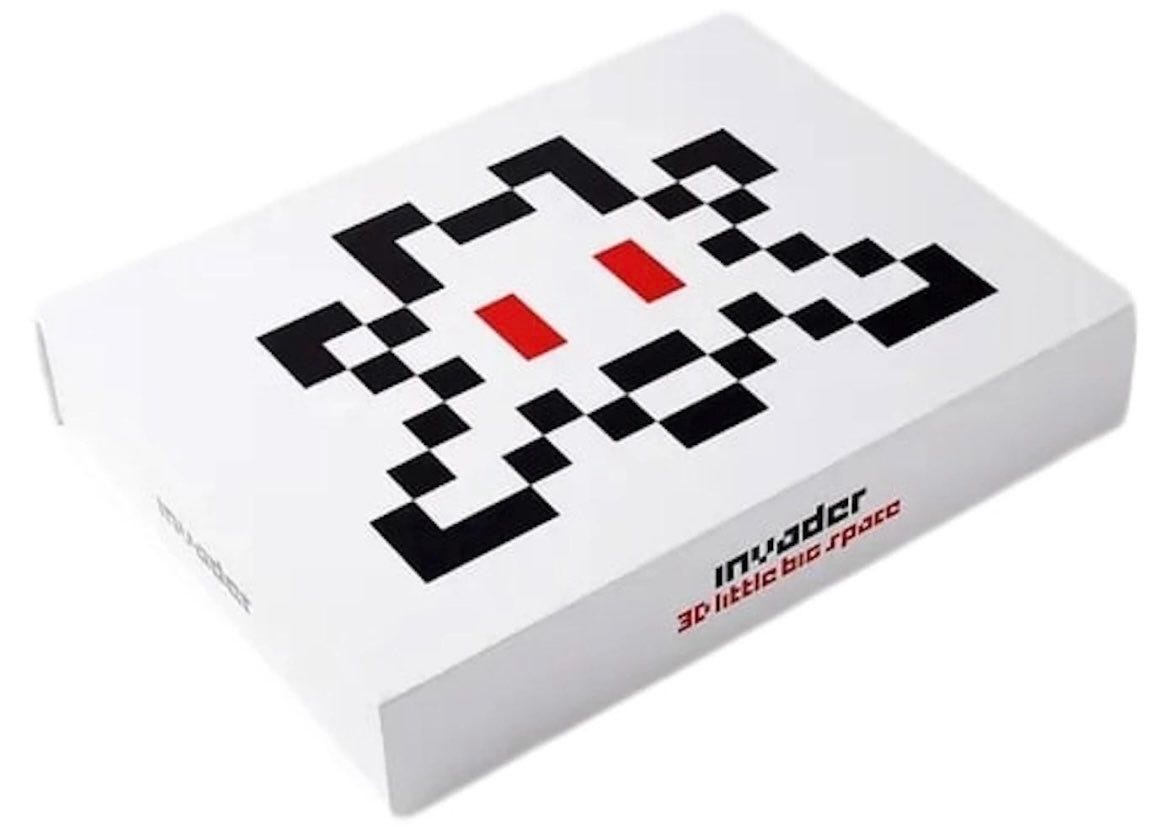 Space Invader 3D Little Big Space + Invader Map | FINN-torget