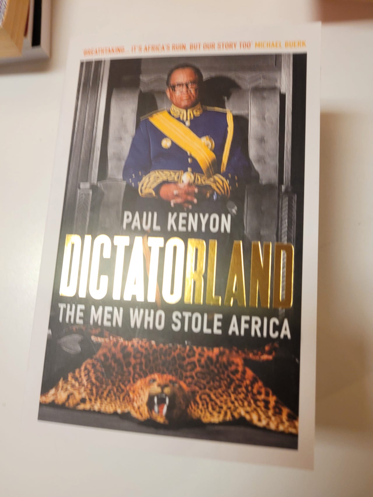 Dictatorland: The Men Who Stole Africa (Paul Kenyon) | FINN-torget